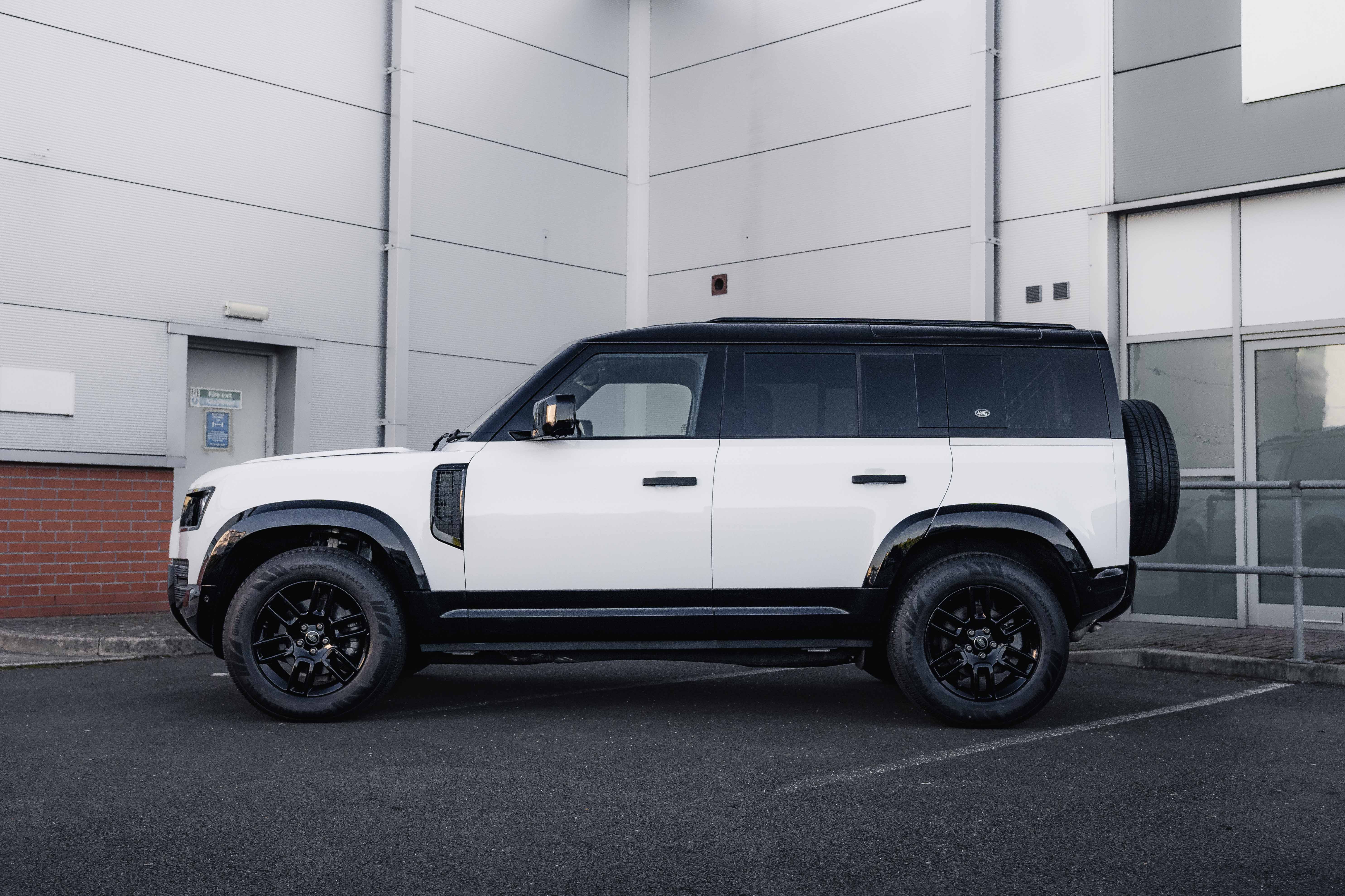 2021 LAND ROVER DEFENDER 110 D200 MHEV for sale by auction in ...