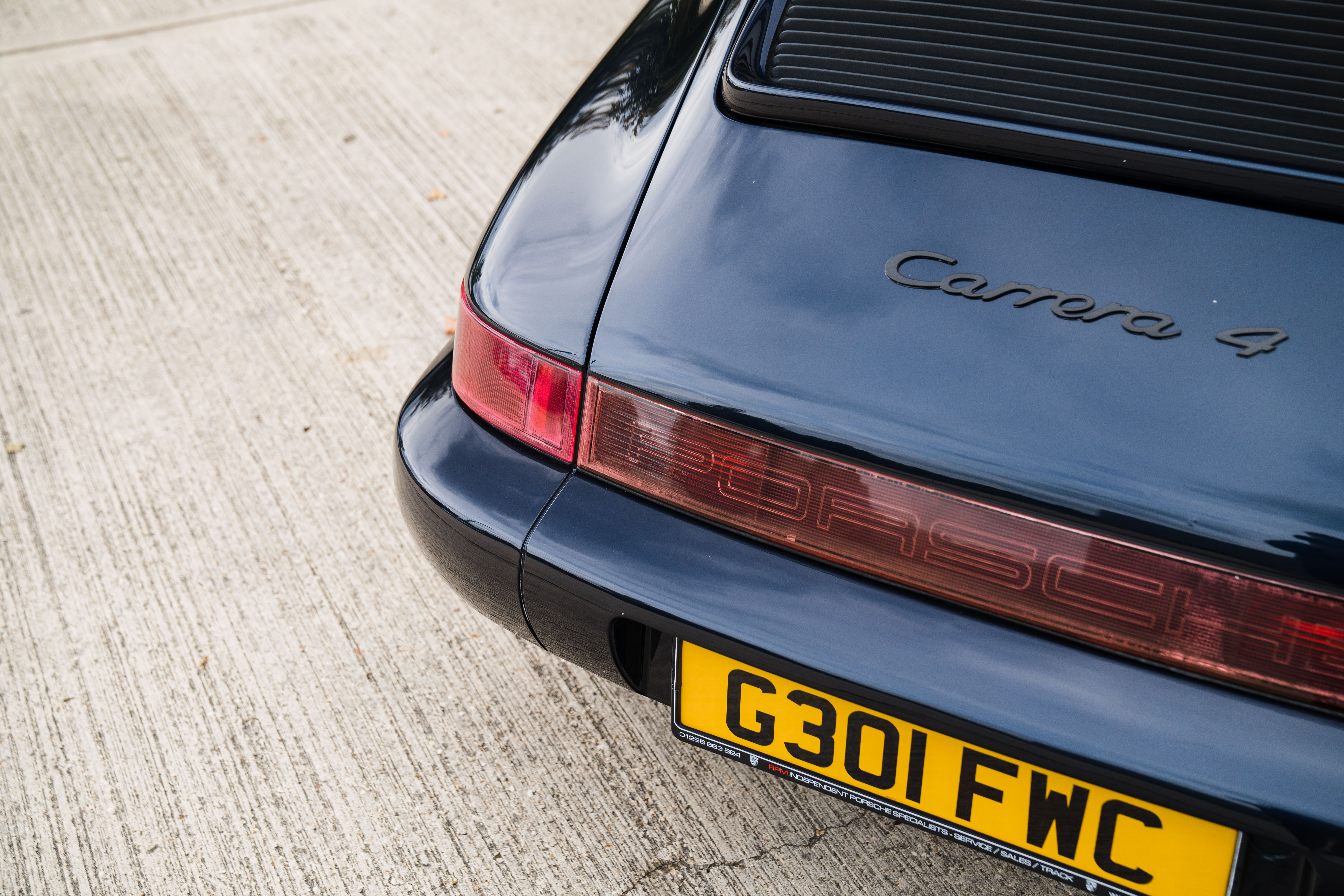 1990 PORSCHE 911 (964) CARRERA 4 TARGA