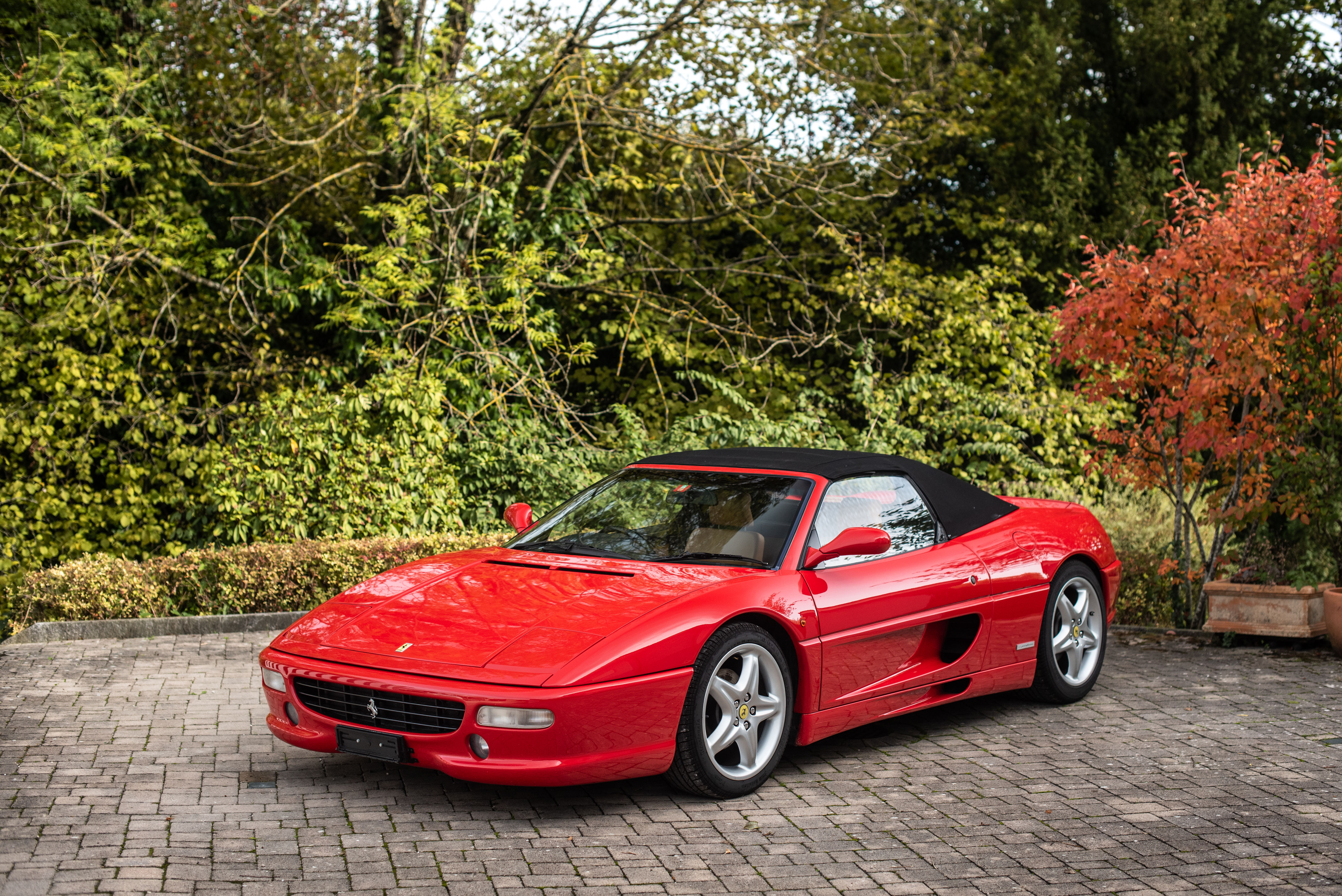 1995 FERRARI F355 SPIDER - MANUAL for sale in Geneva, Switzerland