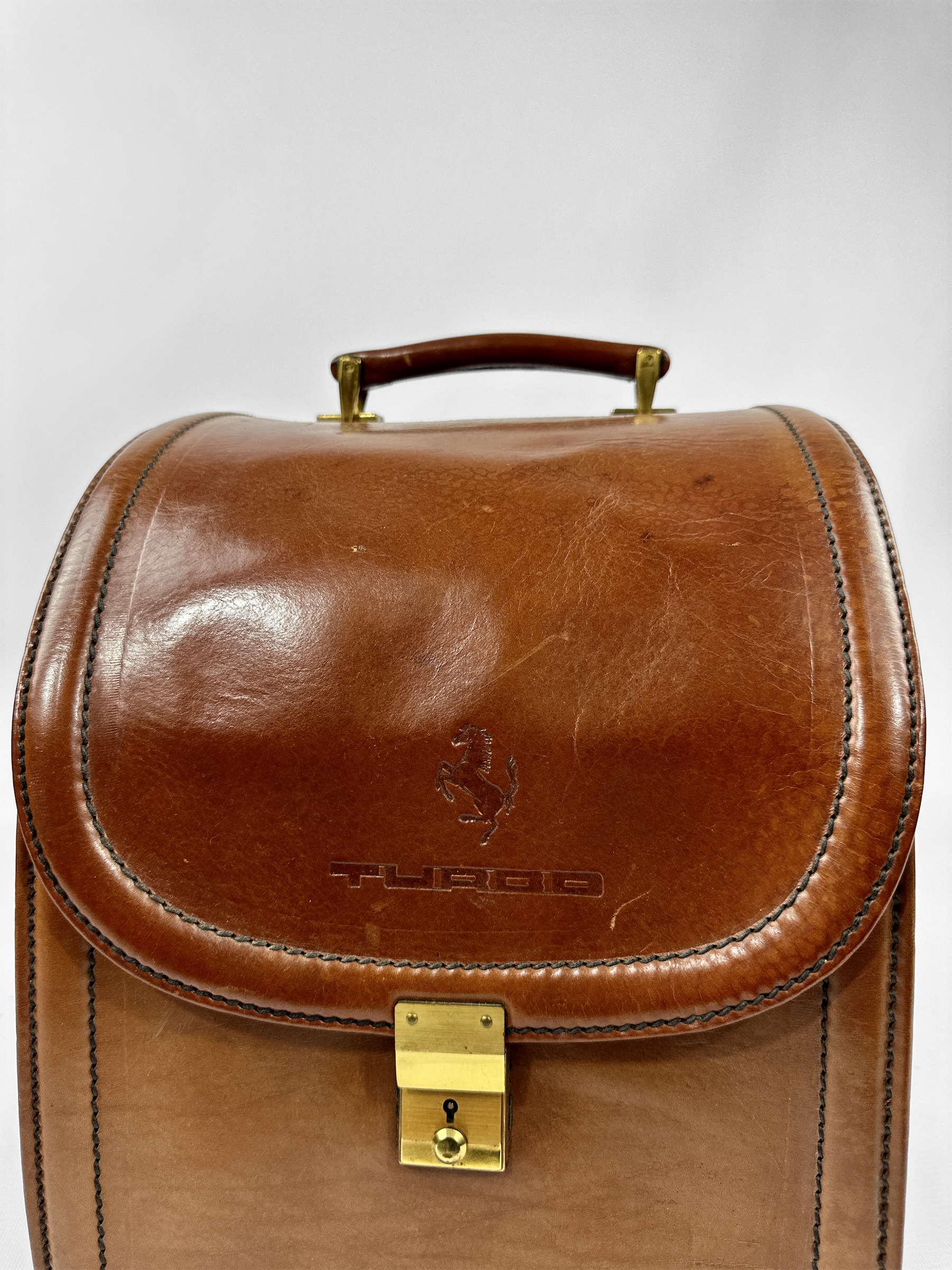 SCHEDONI LUGGAGE FOR FERRARI 208 TURBO