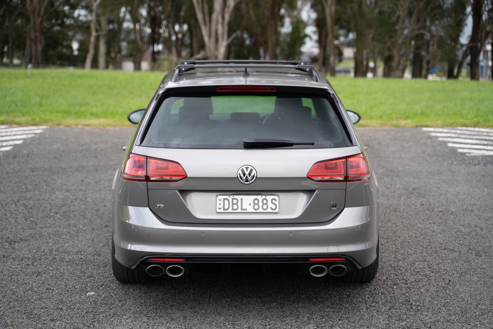 2015 VOLKSWAGEN GOLF R ESTATE - WOLFSBURG EDITION
