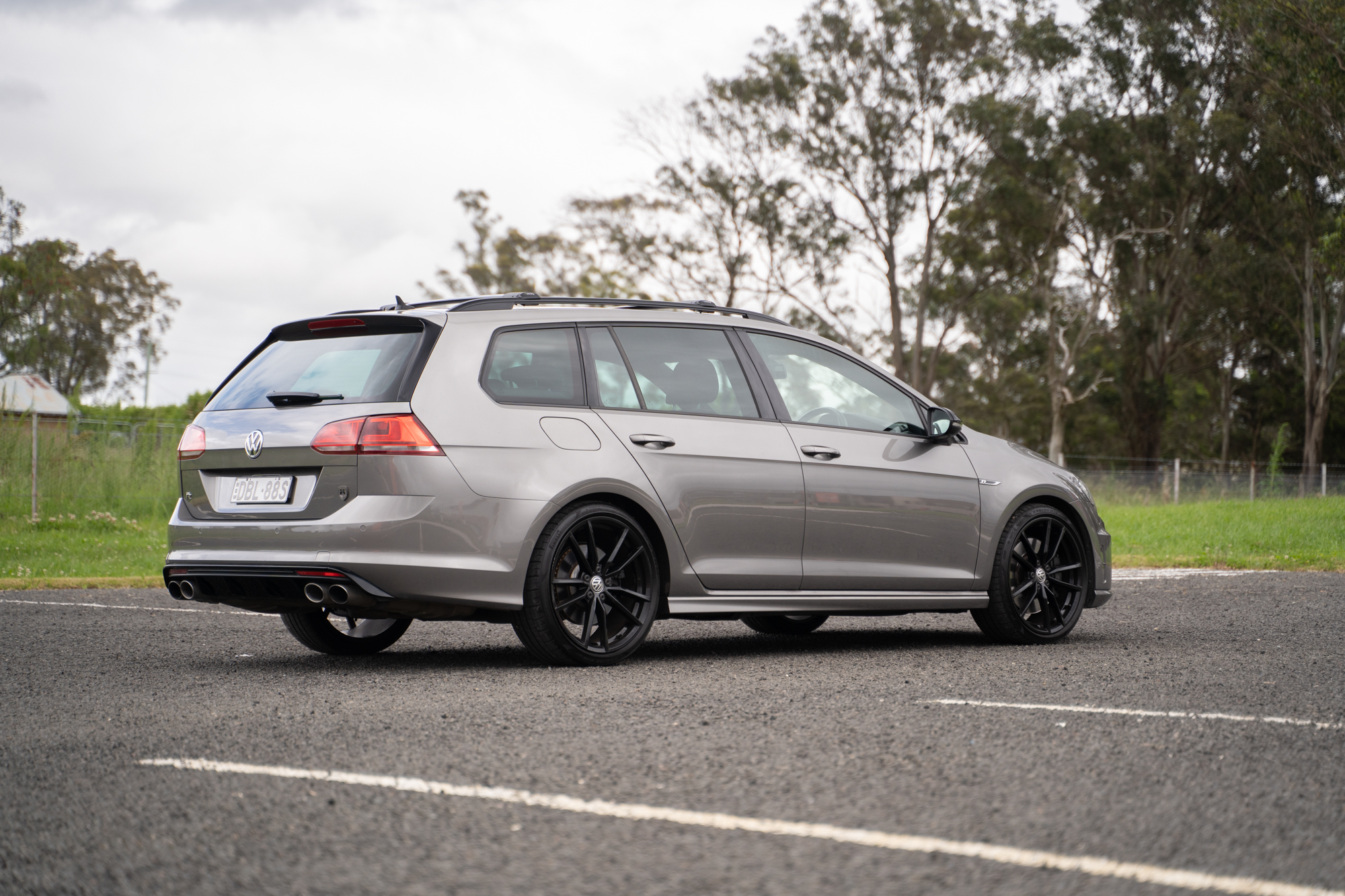 2015 VOLKSWAGEN GOLF R ESTATE - WOLFSBURG EDITION