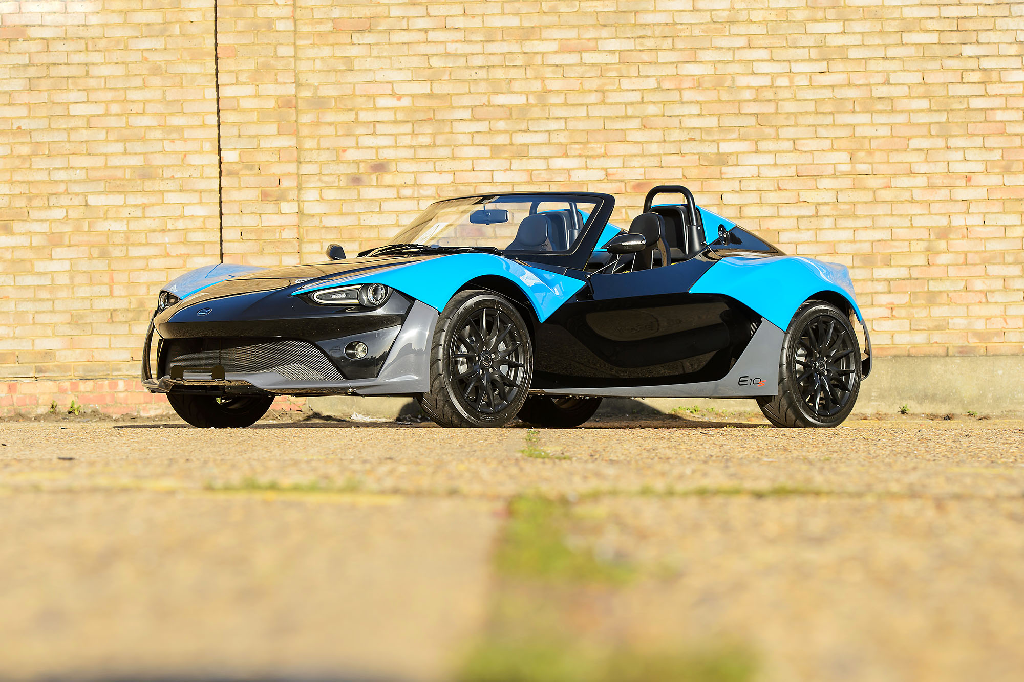 2015 ZENOS E10 S TRACK PACK - 78 MILES