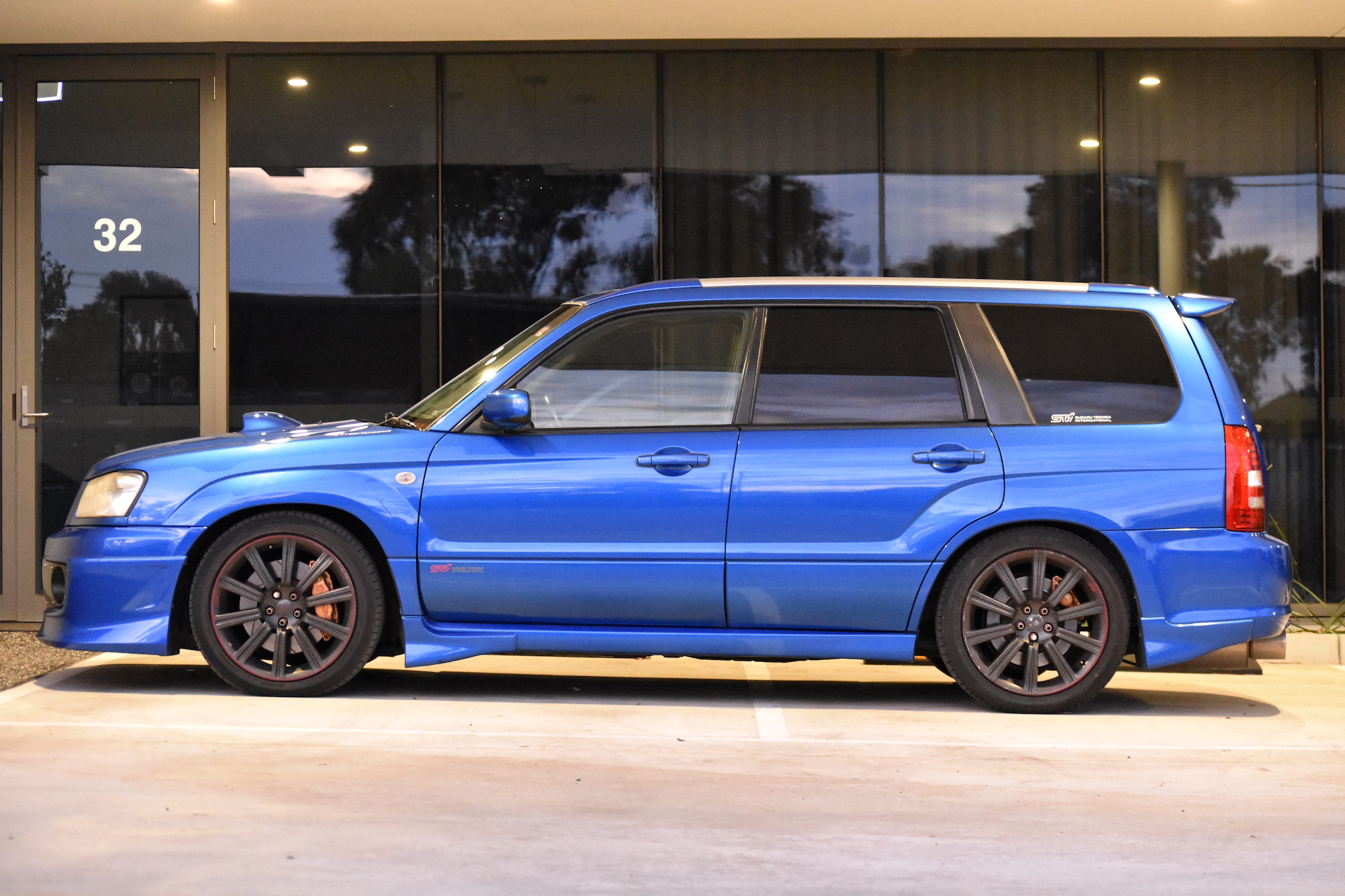 2004 SUBARU FORESTER STI SG9 for sale by auction in Springvale, VIC ...