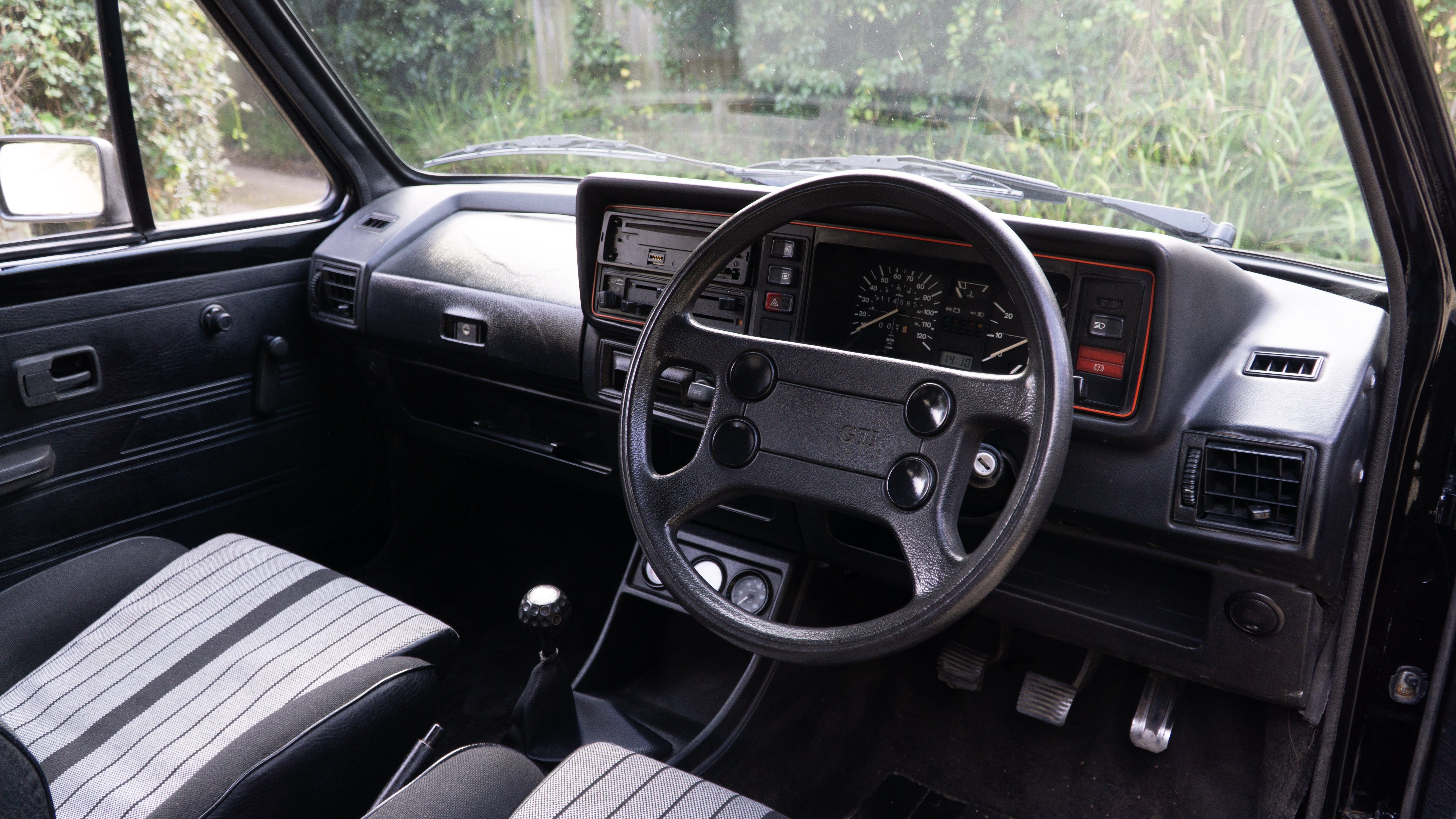 1981 VOLKSWAGEN GOLF (MK1) GTI