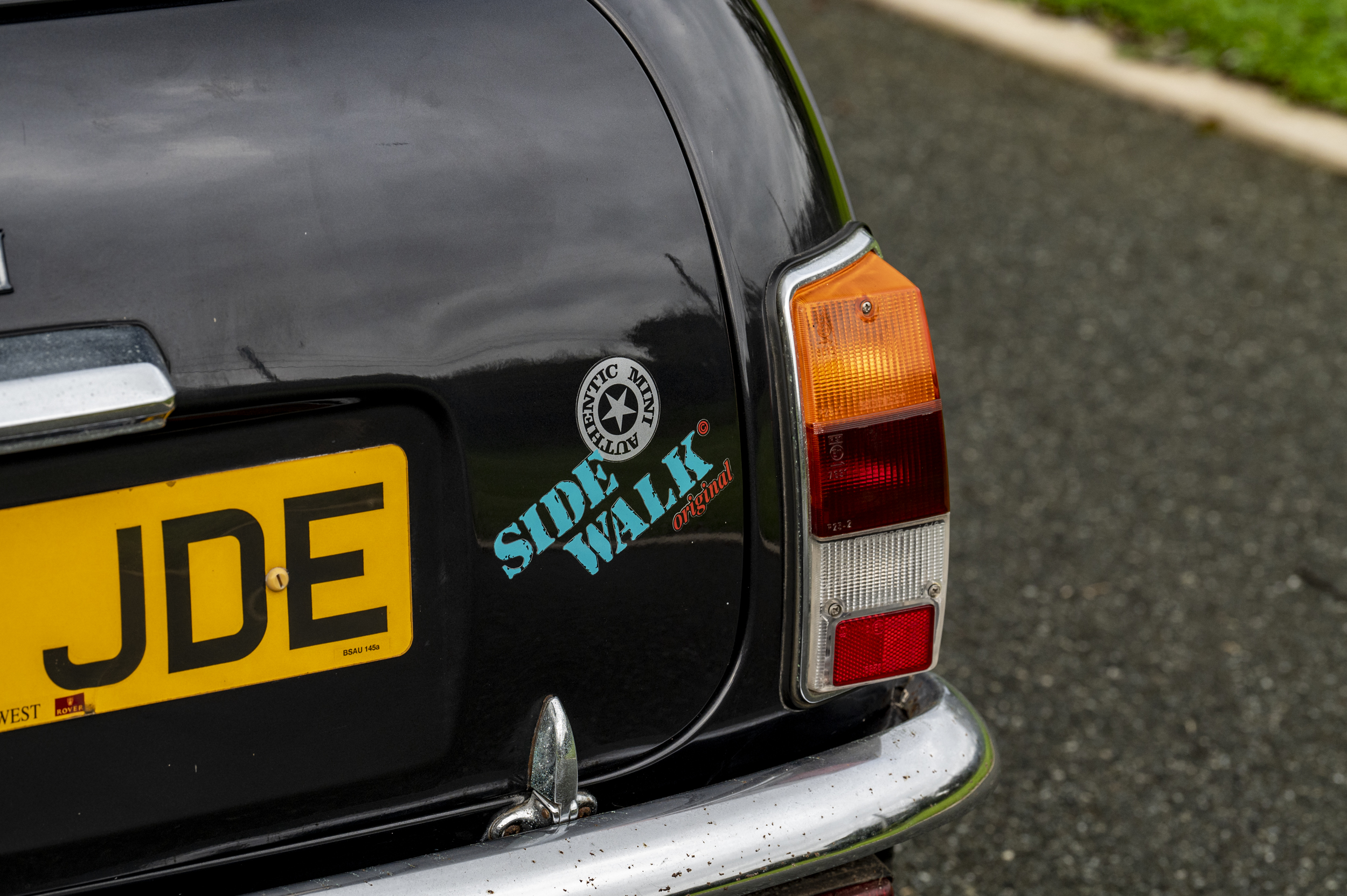 1995 ROVER MINI SIDEWALK