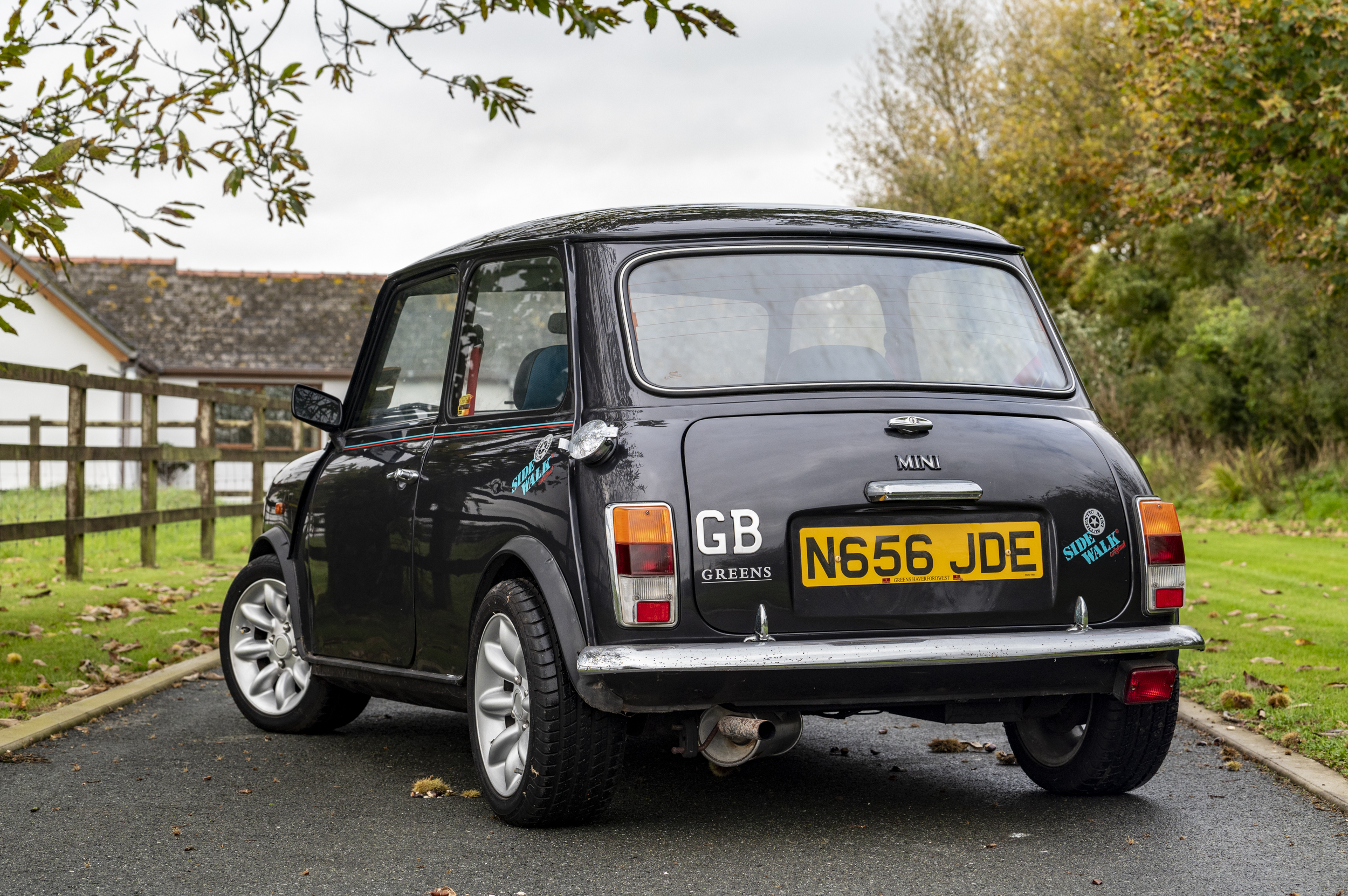 1995 ROVER MINI SIDEWALK