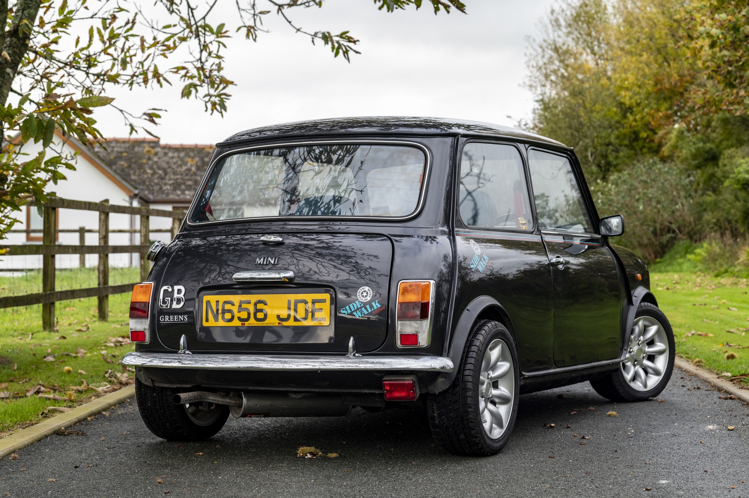 1995 ROVER MINI SIDEWALK