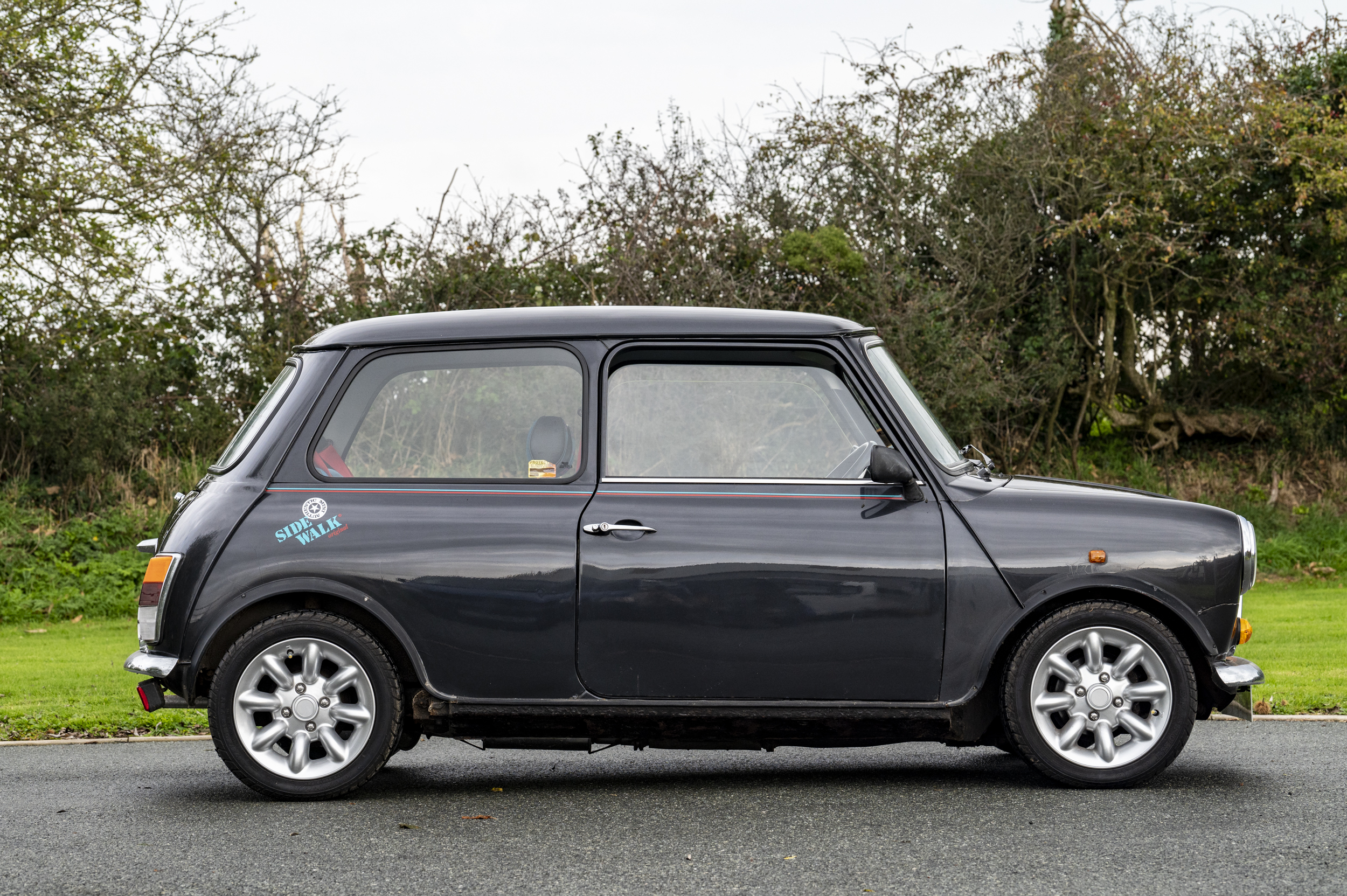 1995 ROVER MINI SIDEWALK