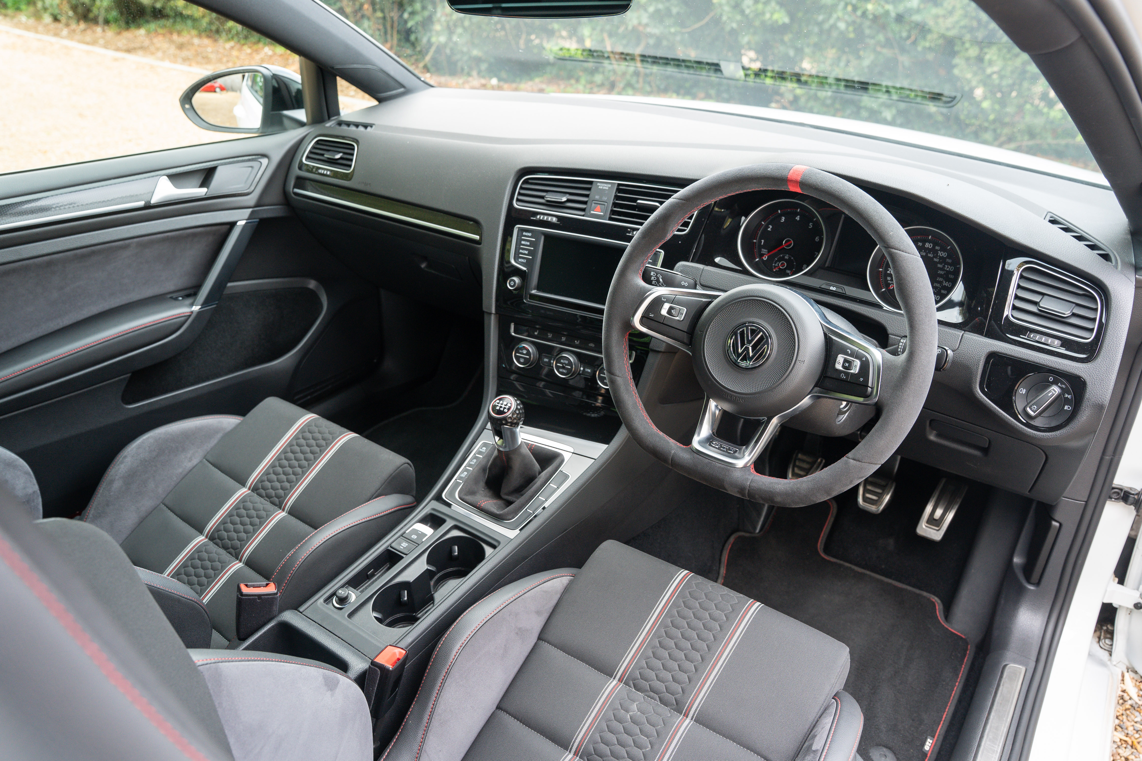 2016 VOLKSWAGEN GOLF (MK7) GTI CLUBSPORT S