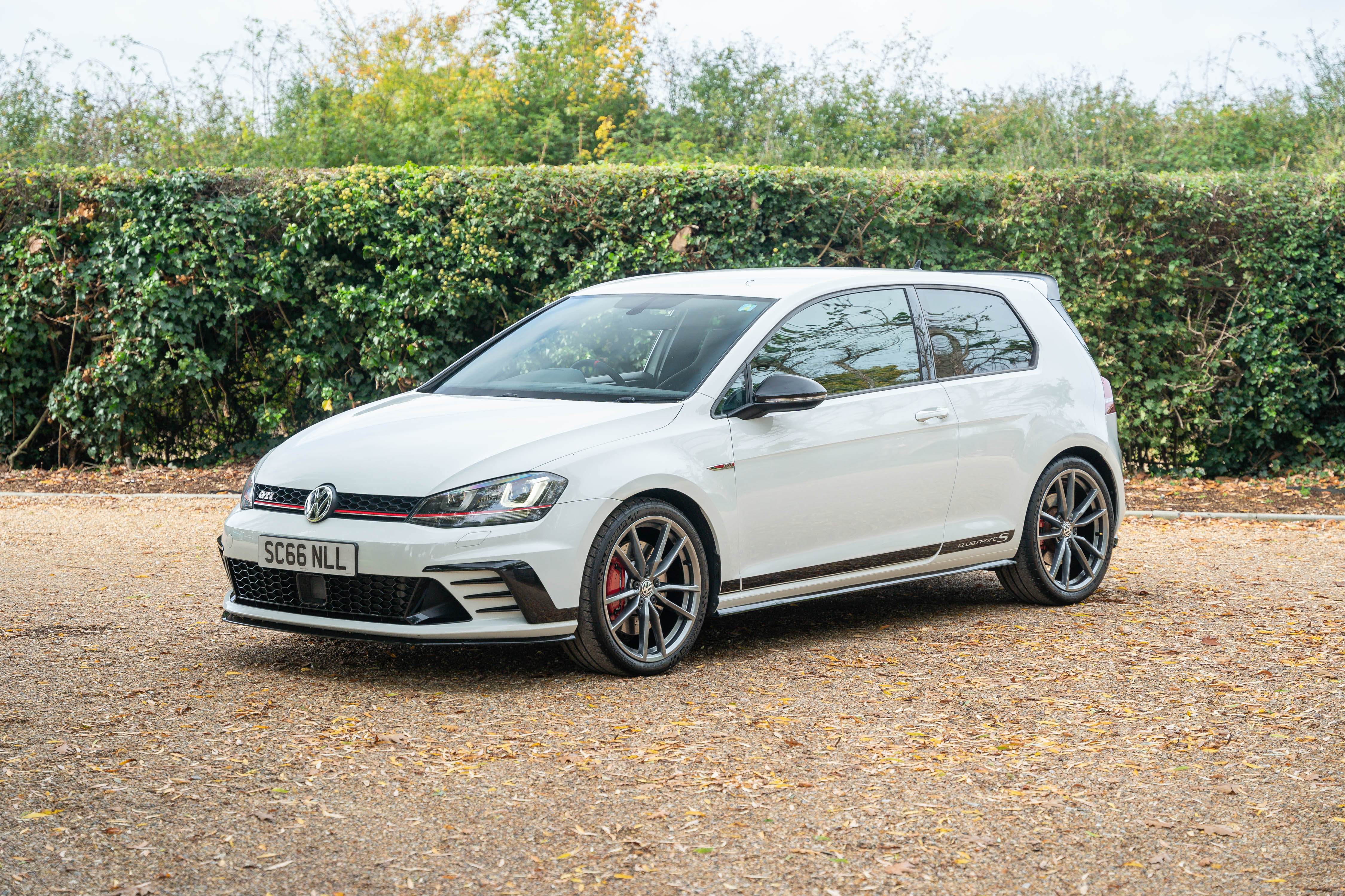 2016 VOLKSWAGEN GOLF (MK7) GTI CLUBSPORT S