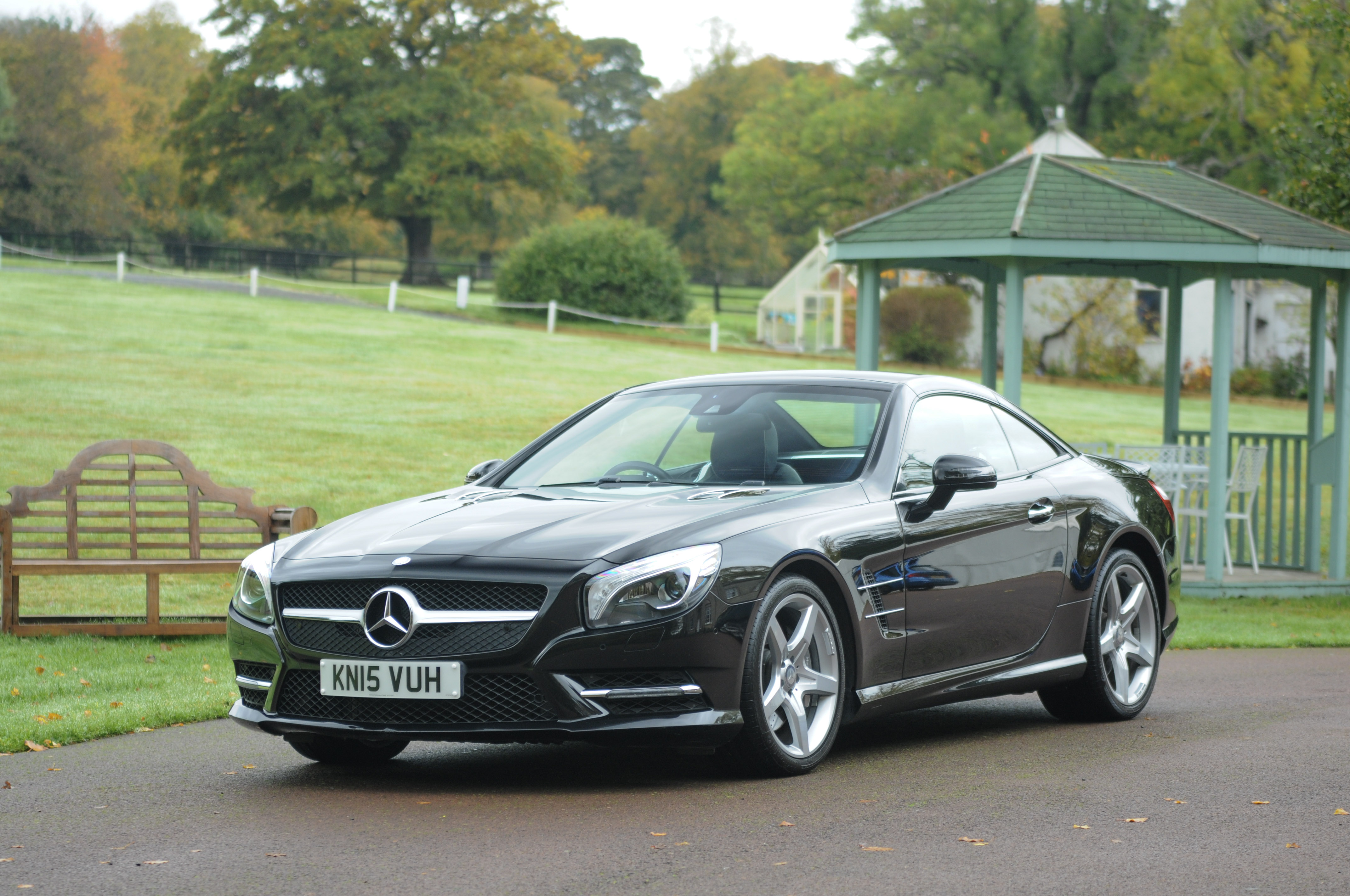 2015 MERCEDES-BENZ (R231) SL400 AMG SPORT - 25,500 MILES
