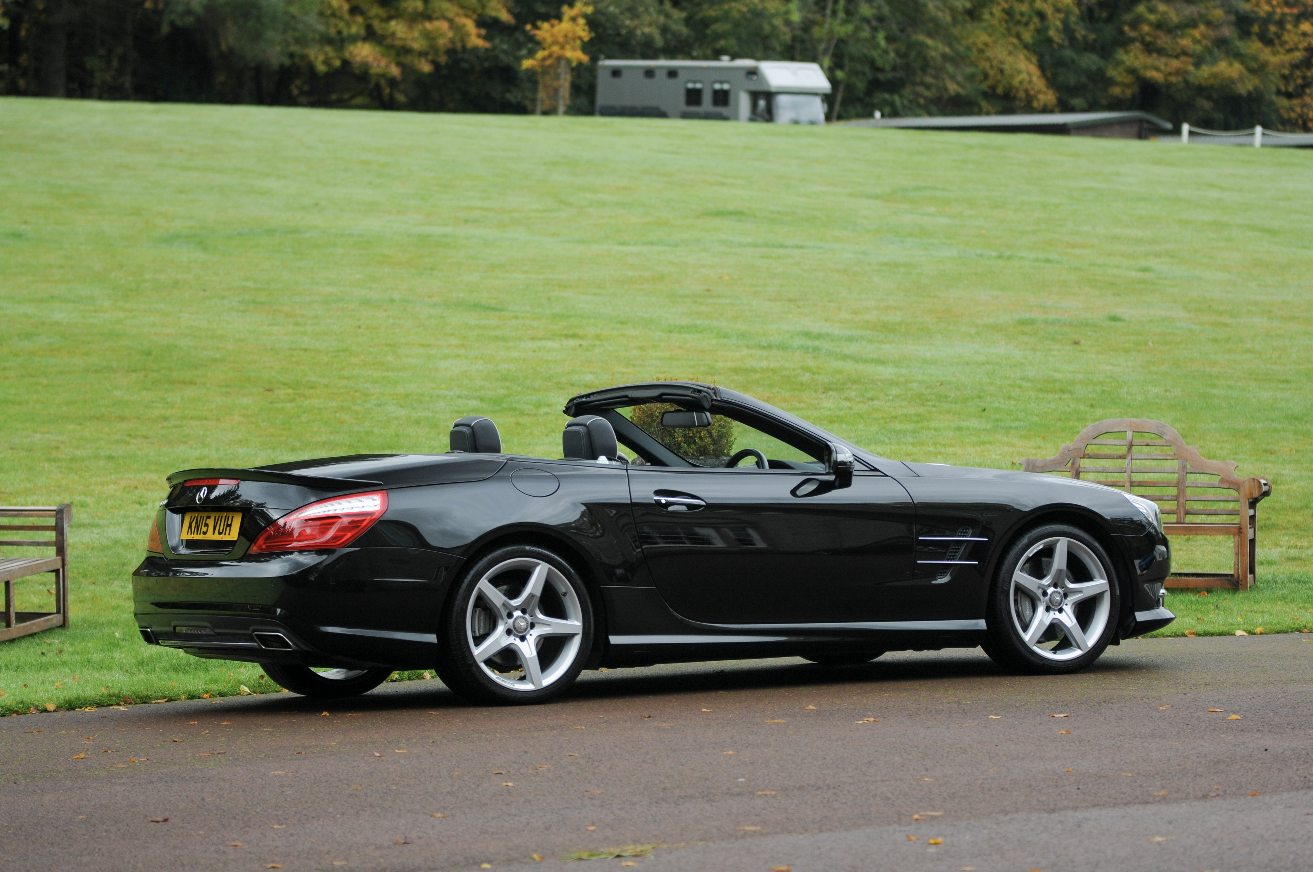 2015 MERCEDES-BENZ (R231) SL400 AMG SPORT - 25,500 MILES