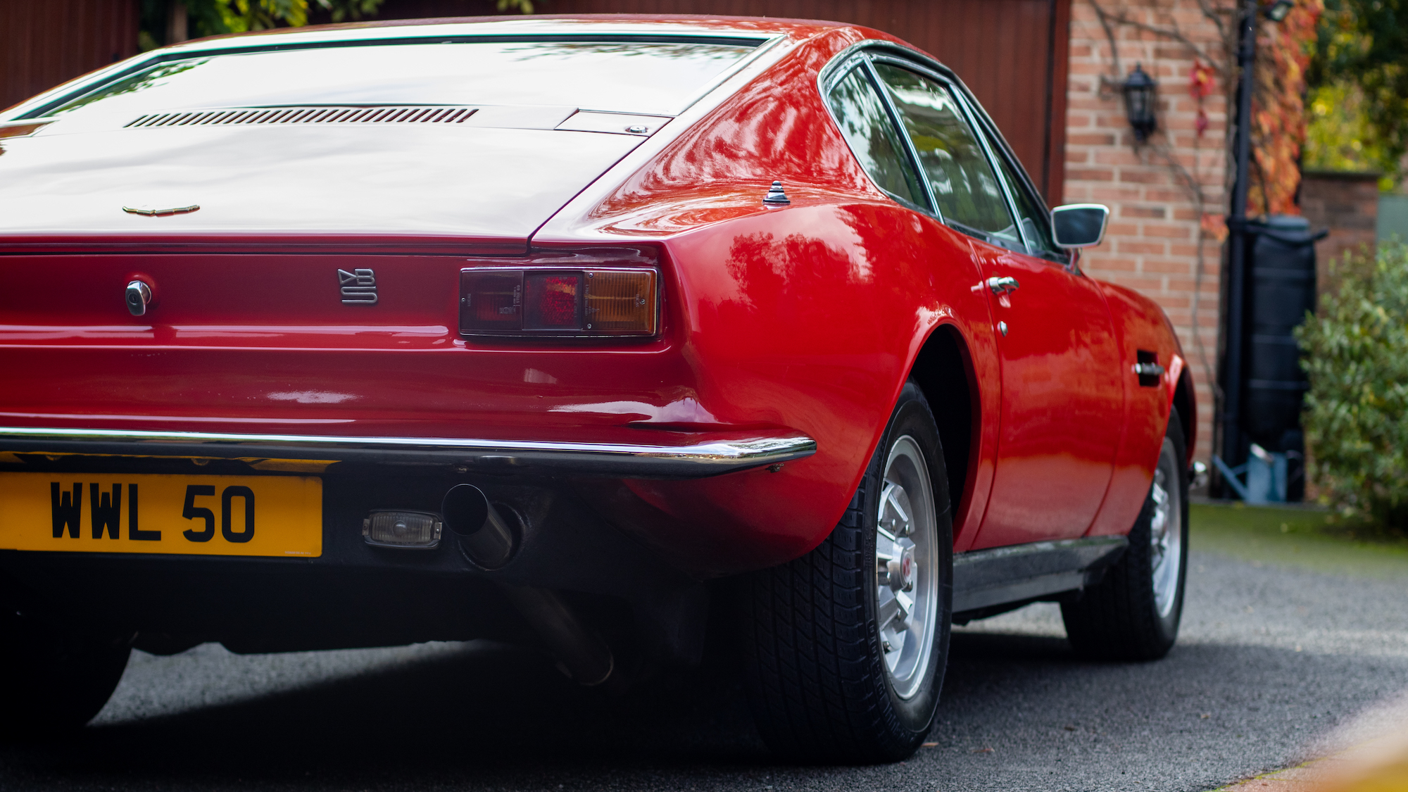 1971 ASTON MARTIN DBS V8