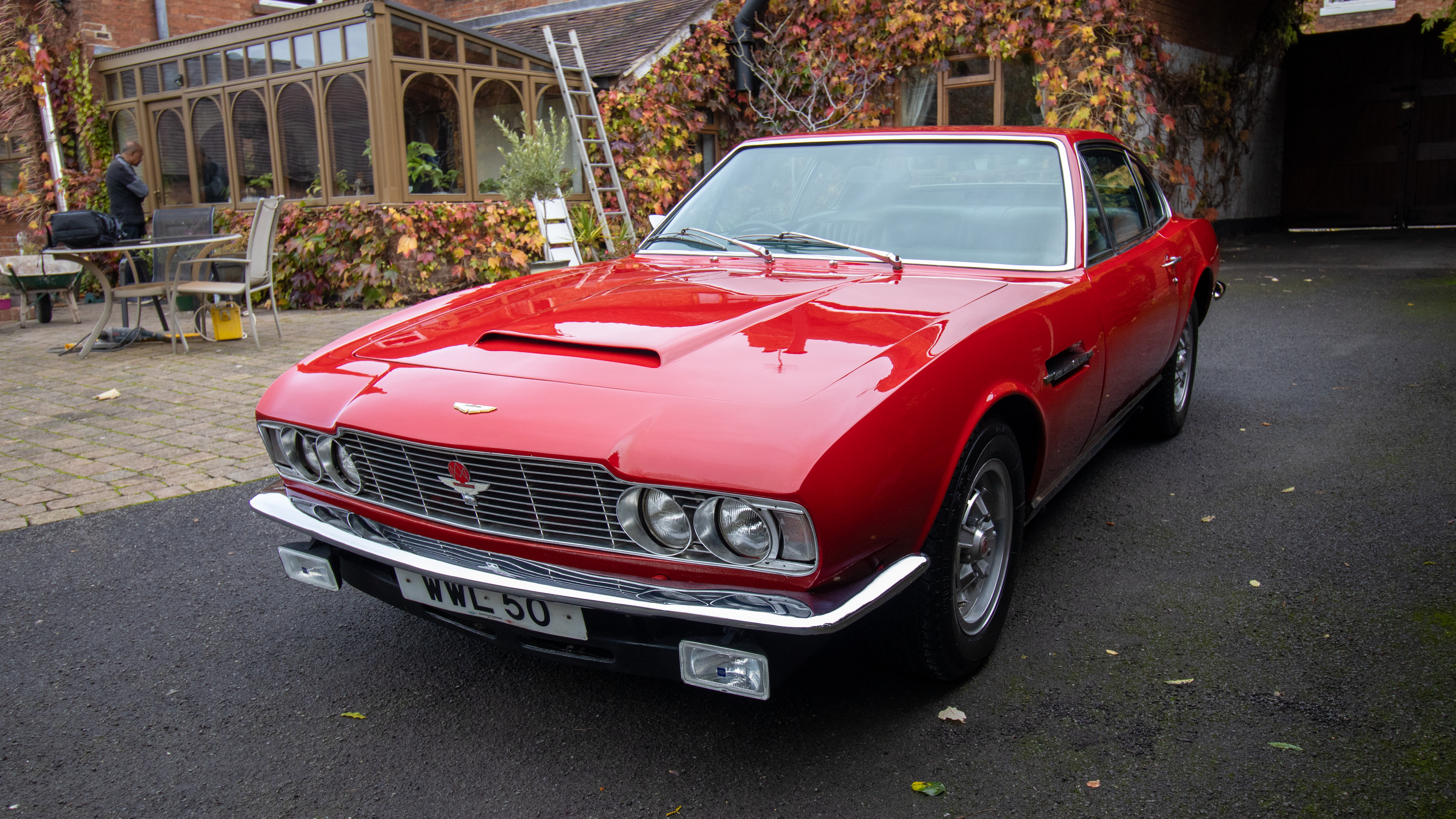 1971 ASTON MARTIN DBS V8