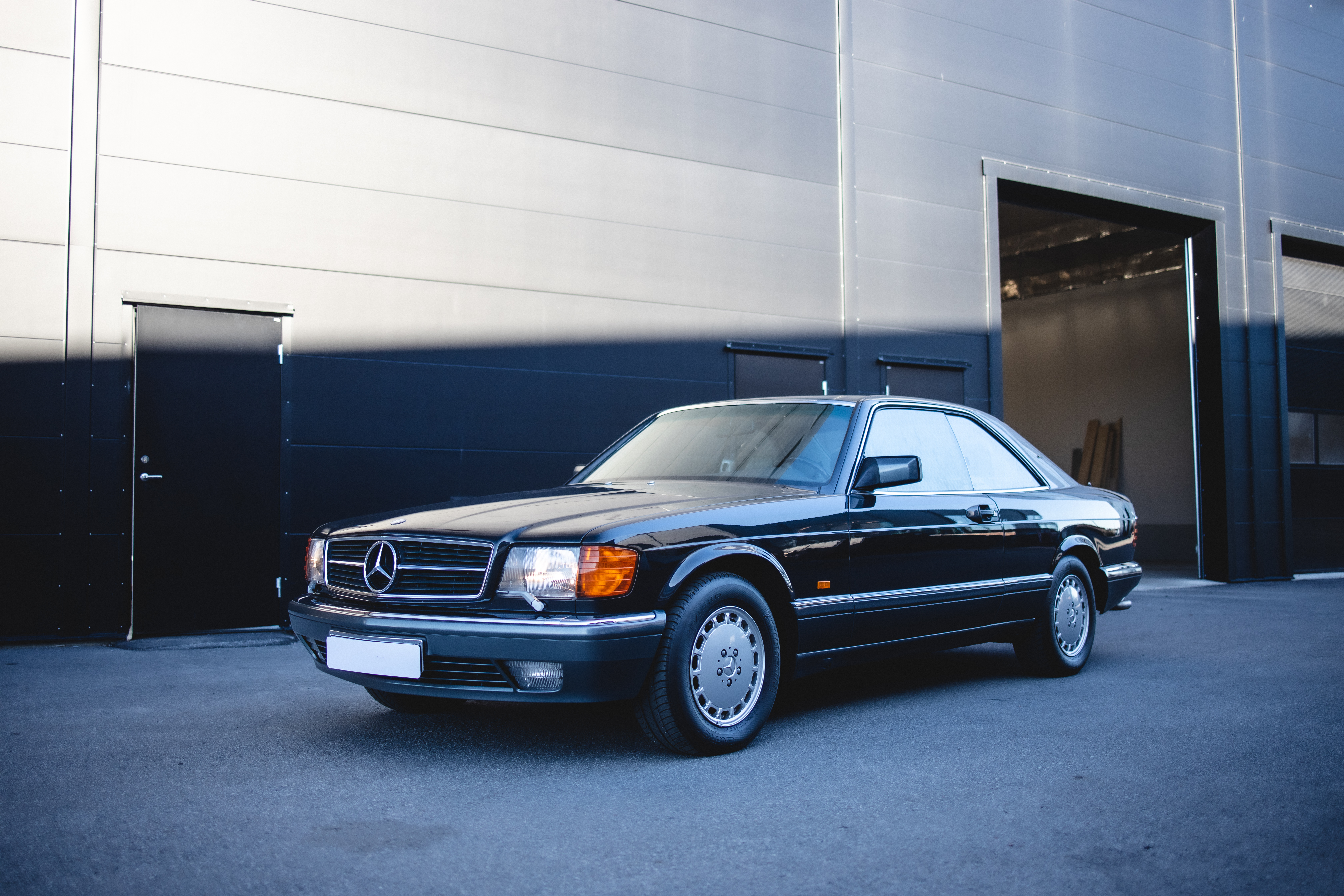 1990 MERCEDES-BENZ (W126) 560 SEC