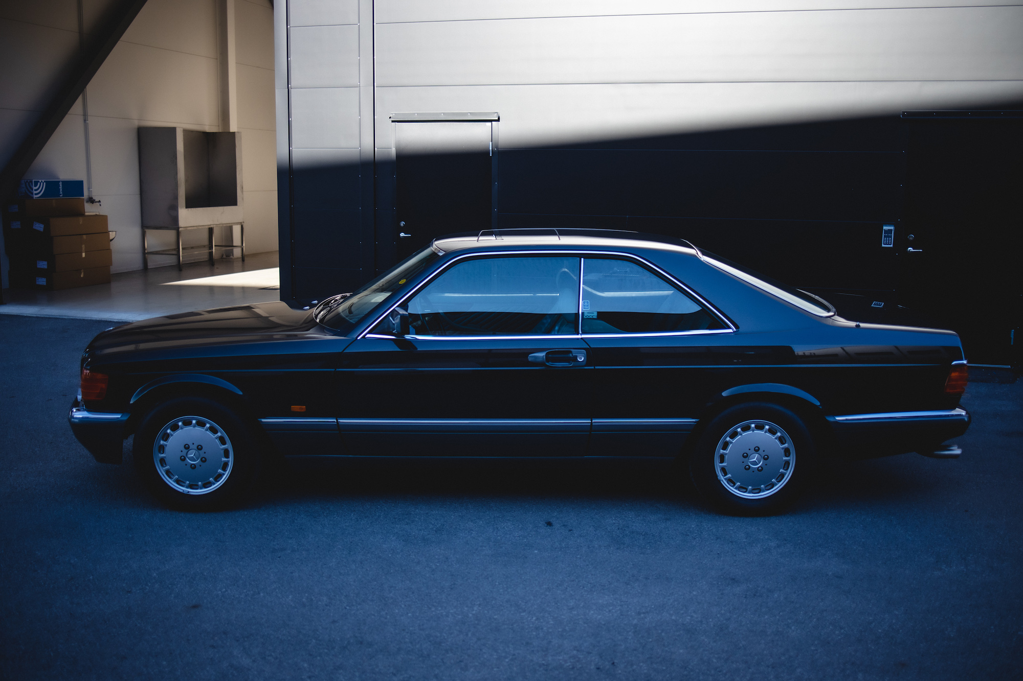 1990 MERCEDES-BENZ (W126) 560 SEC