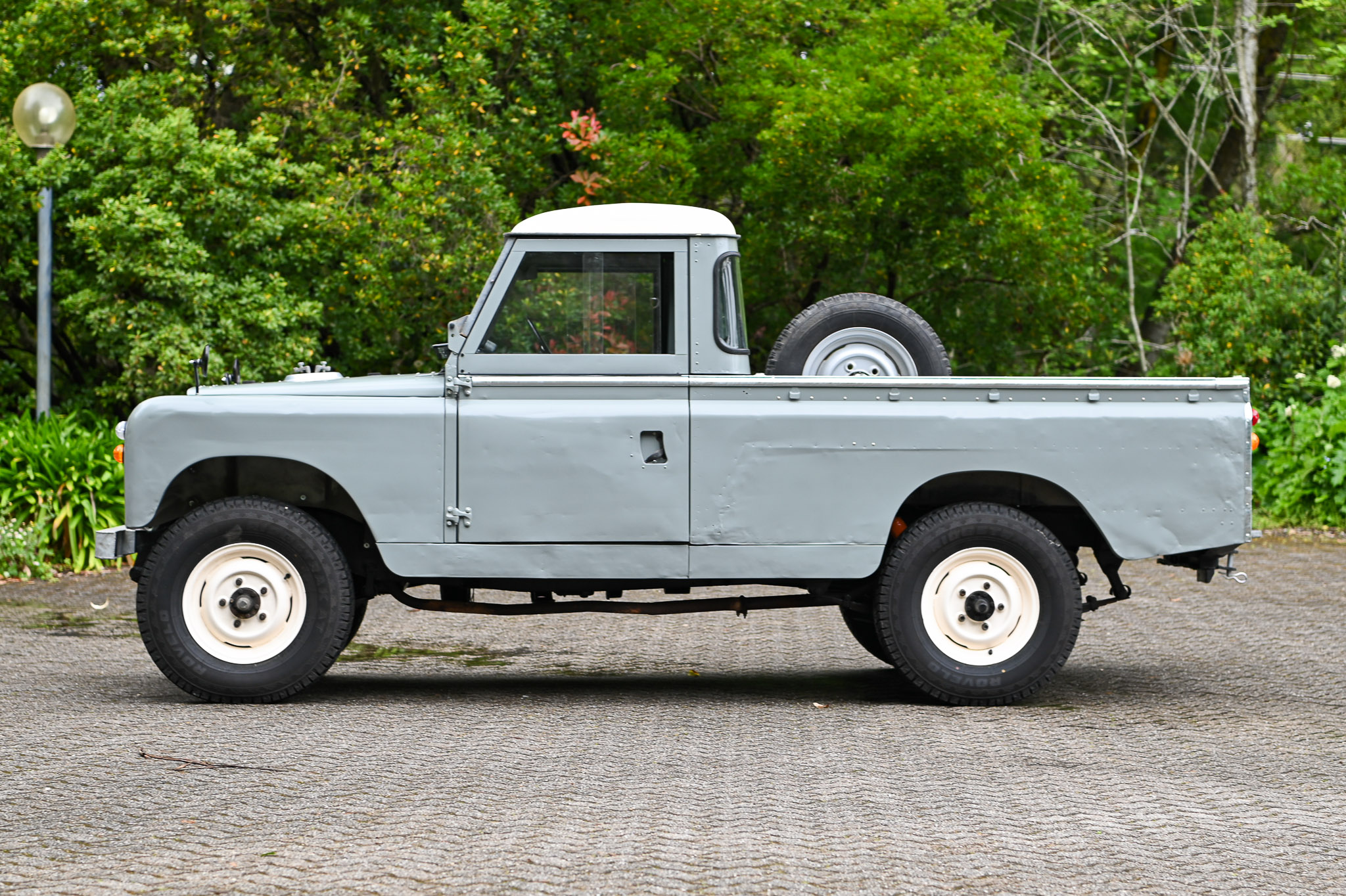 1962 LAND ROVER SERIES IIA 109" PICK UP
