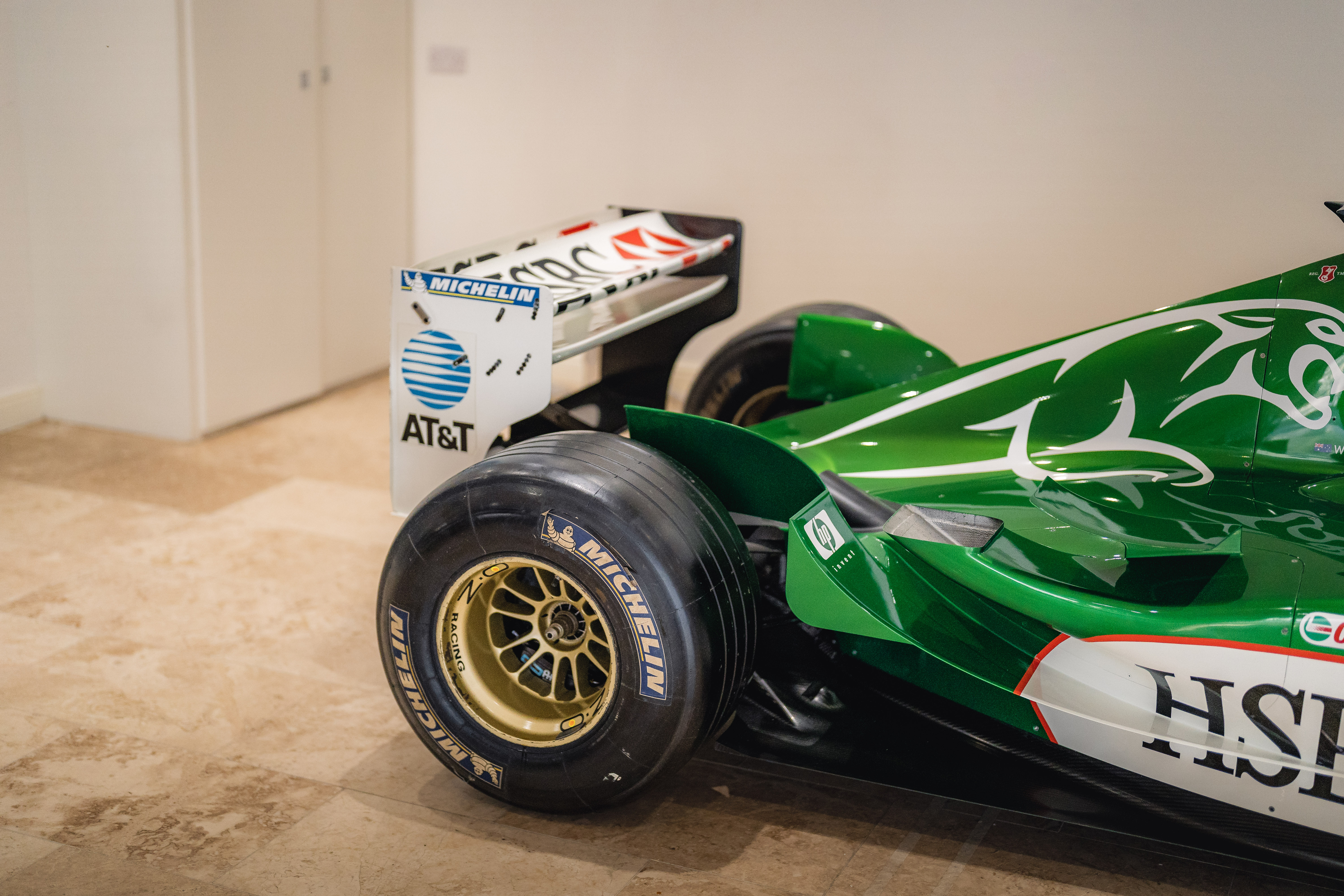 2003 JAGUAR R4 FORMULA 1 CAR - ROLLING CHASSIS