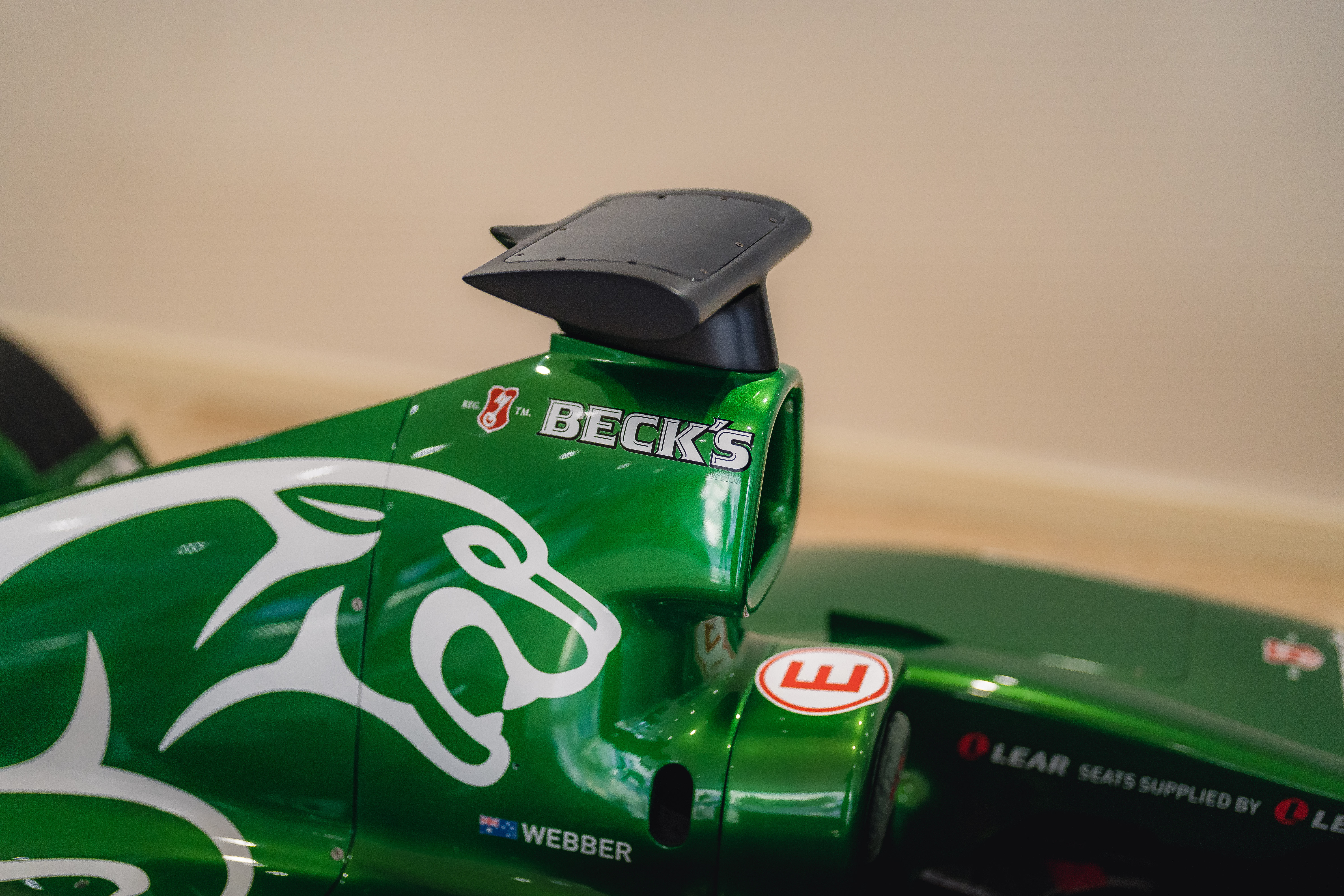 2003 JAGUAR R4 FORMULA 1 CAR - ROLLING CHASSIS