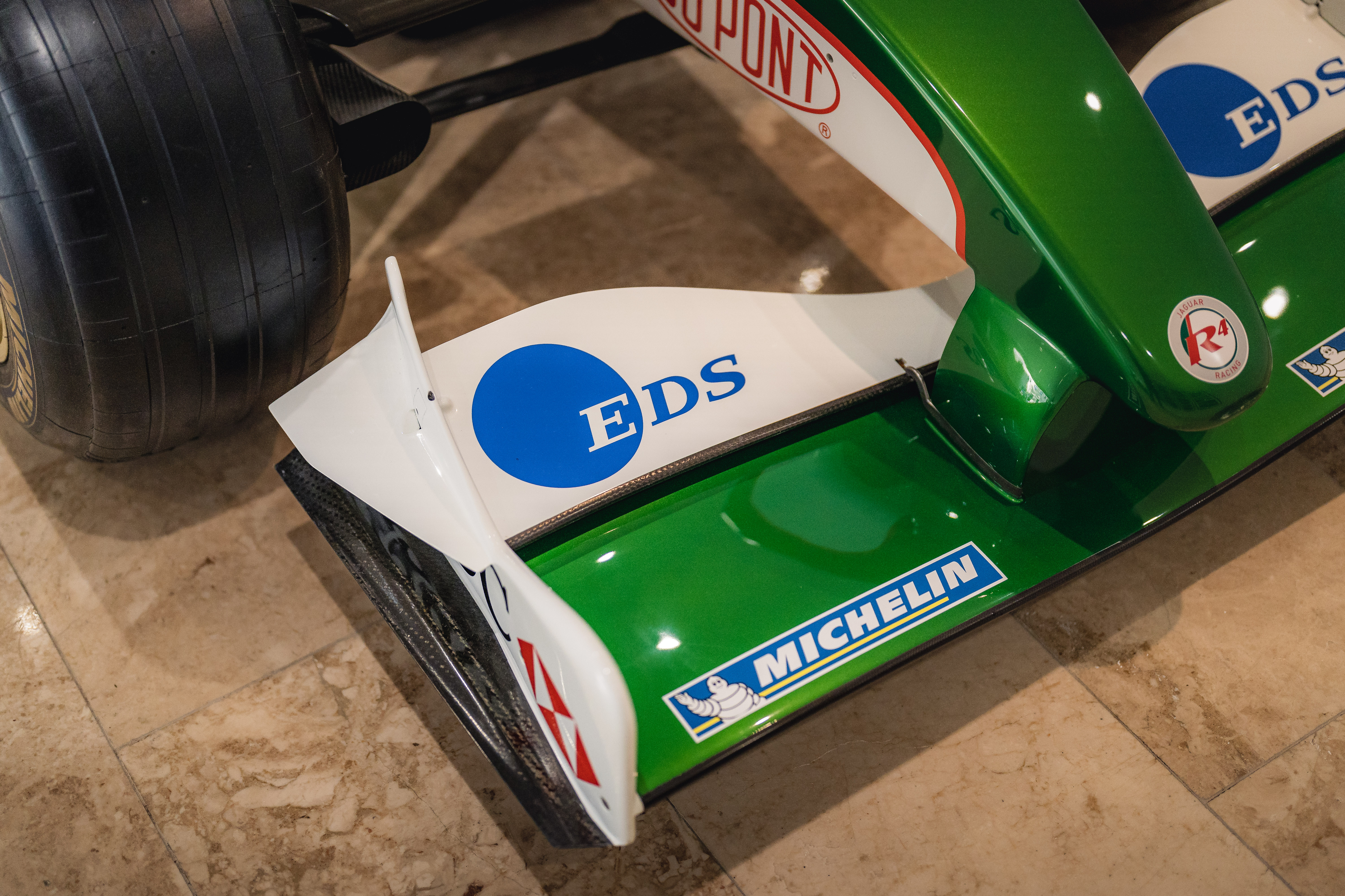 2003 JAGUAR R4 FORMULA 1 CAR - ROLLING CHASSIS