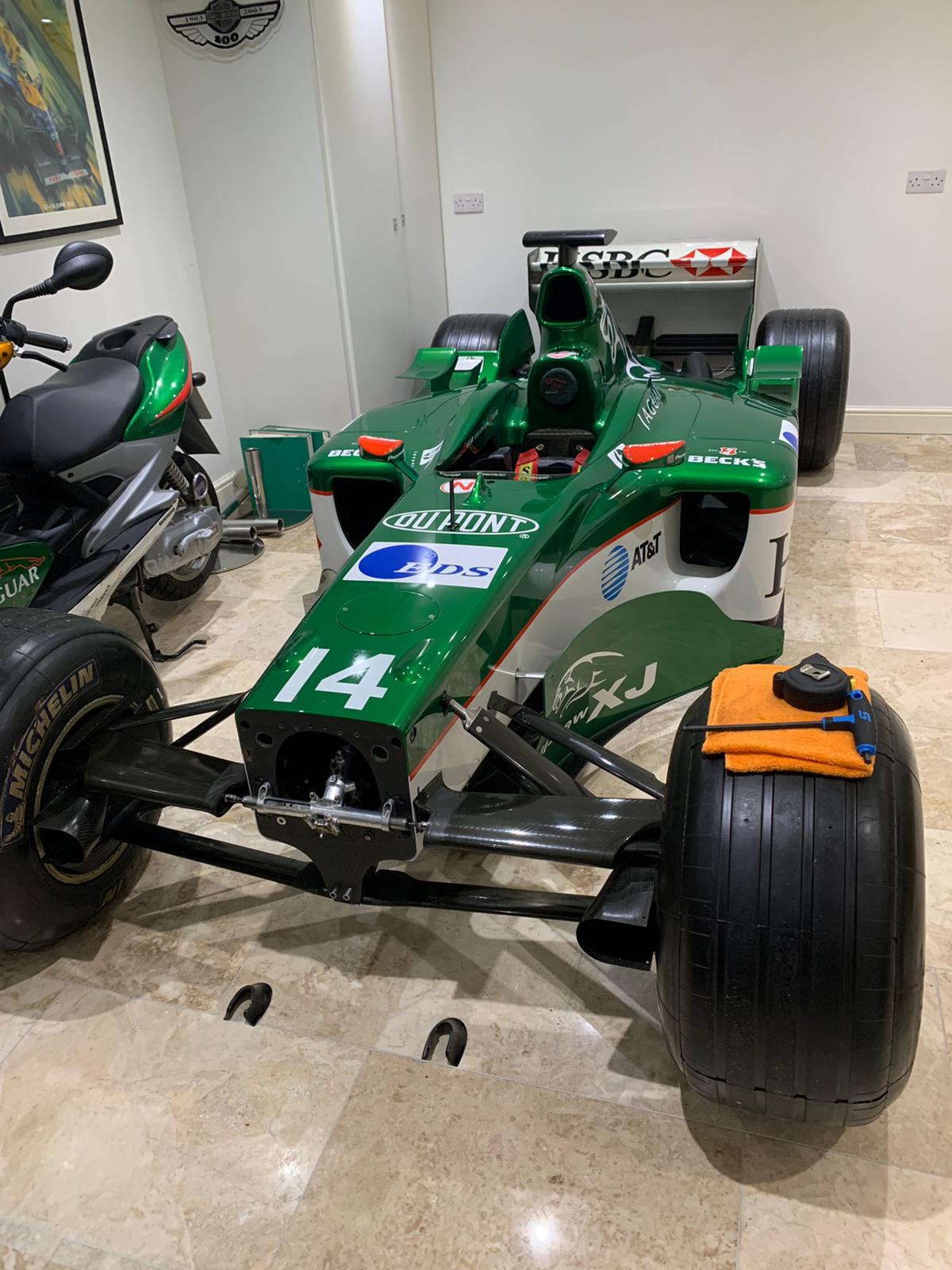 2003 JAGUAR R4 FORMULA 1 CAR - ROLLING CHASSIS
