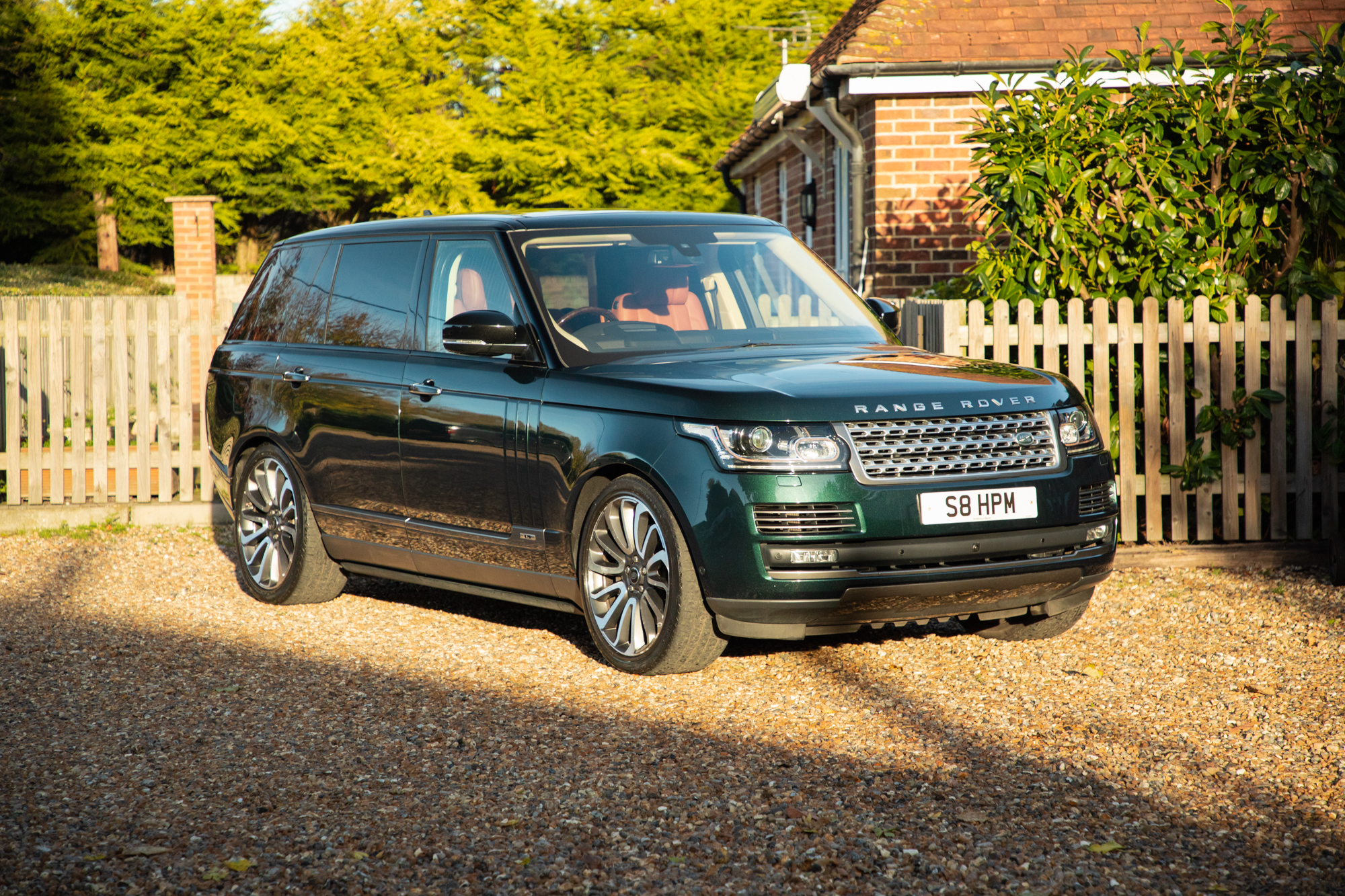 2016 RANGE ROVER AUTOBIOGRAPHY 5.0 SC V8 LWB - 19,295 MILES