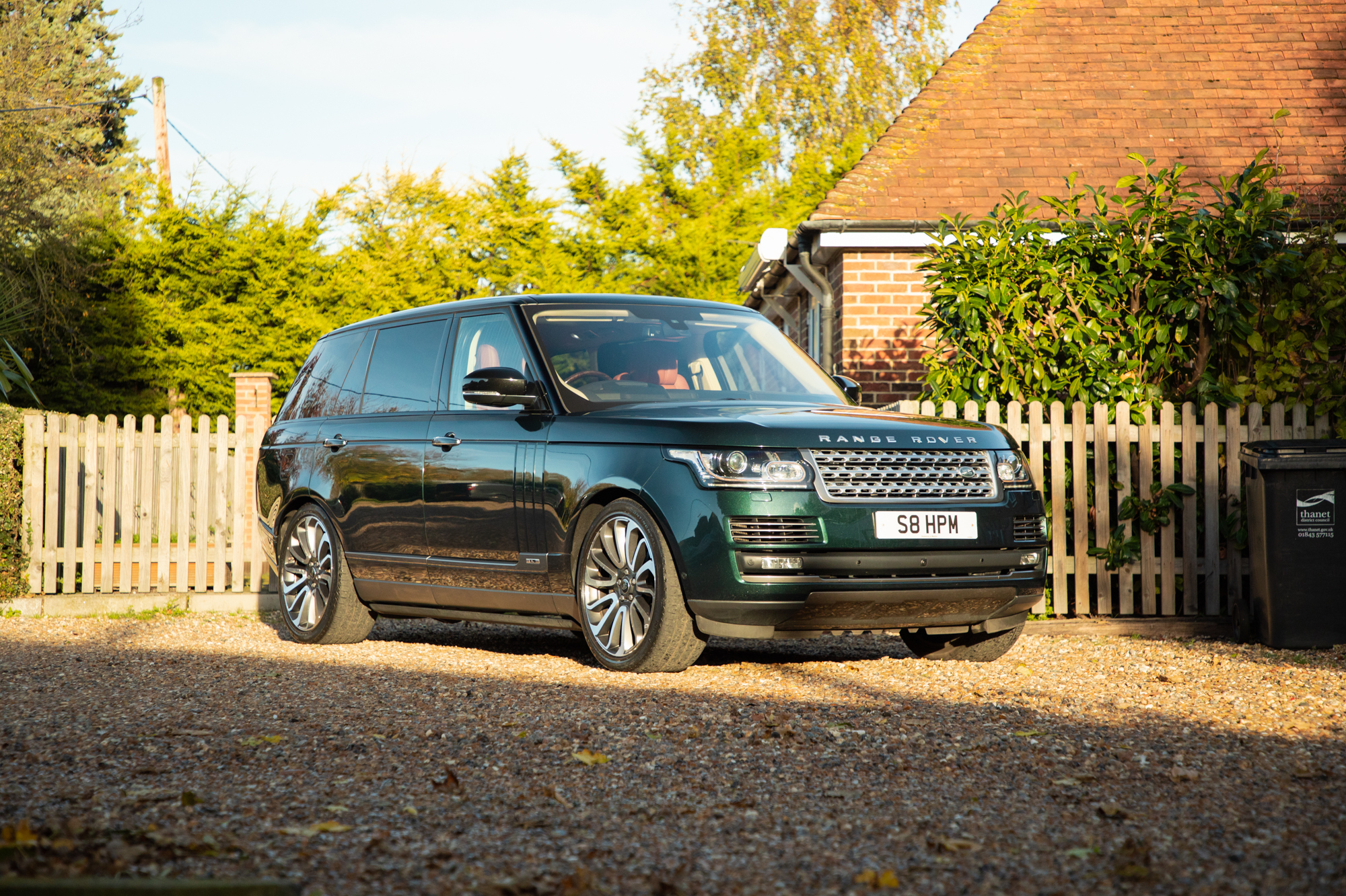 2016 RANGE ROVER AUTOBIOGRAPHY 5.0 SC V8 LWB - 19,295 MILES