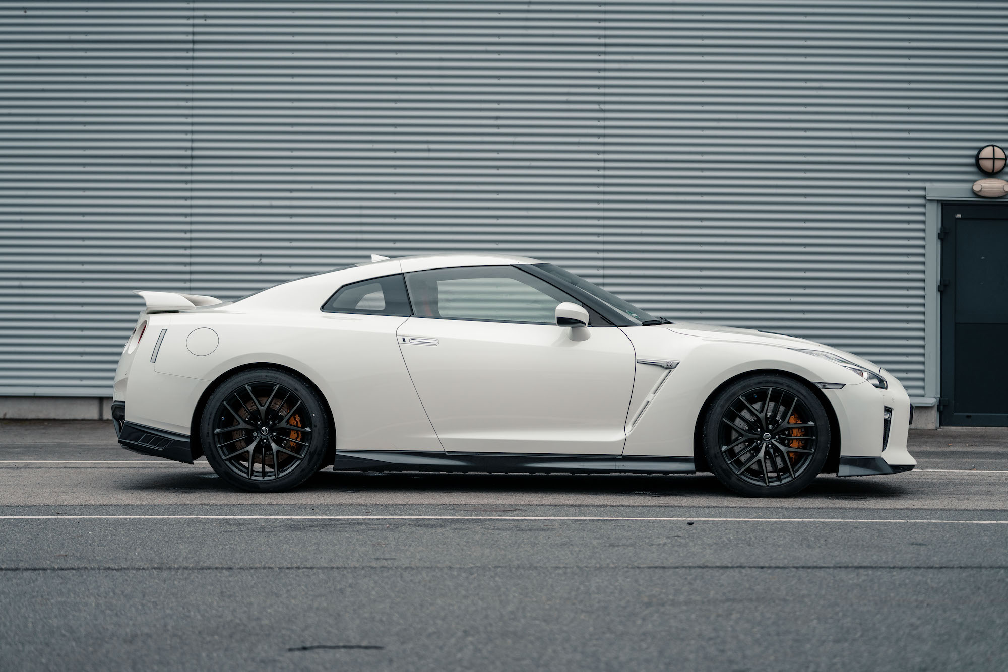 2017 NISSAN (R35) GT-R