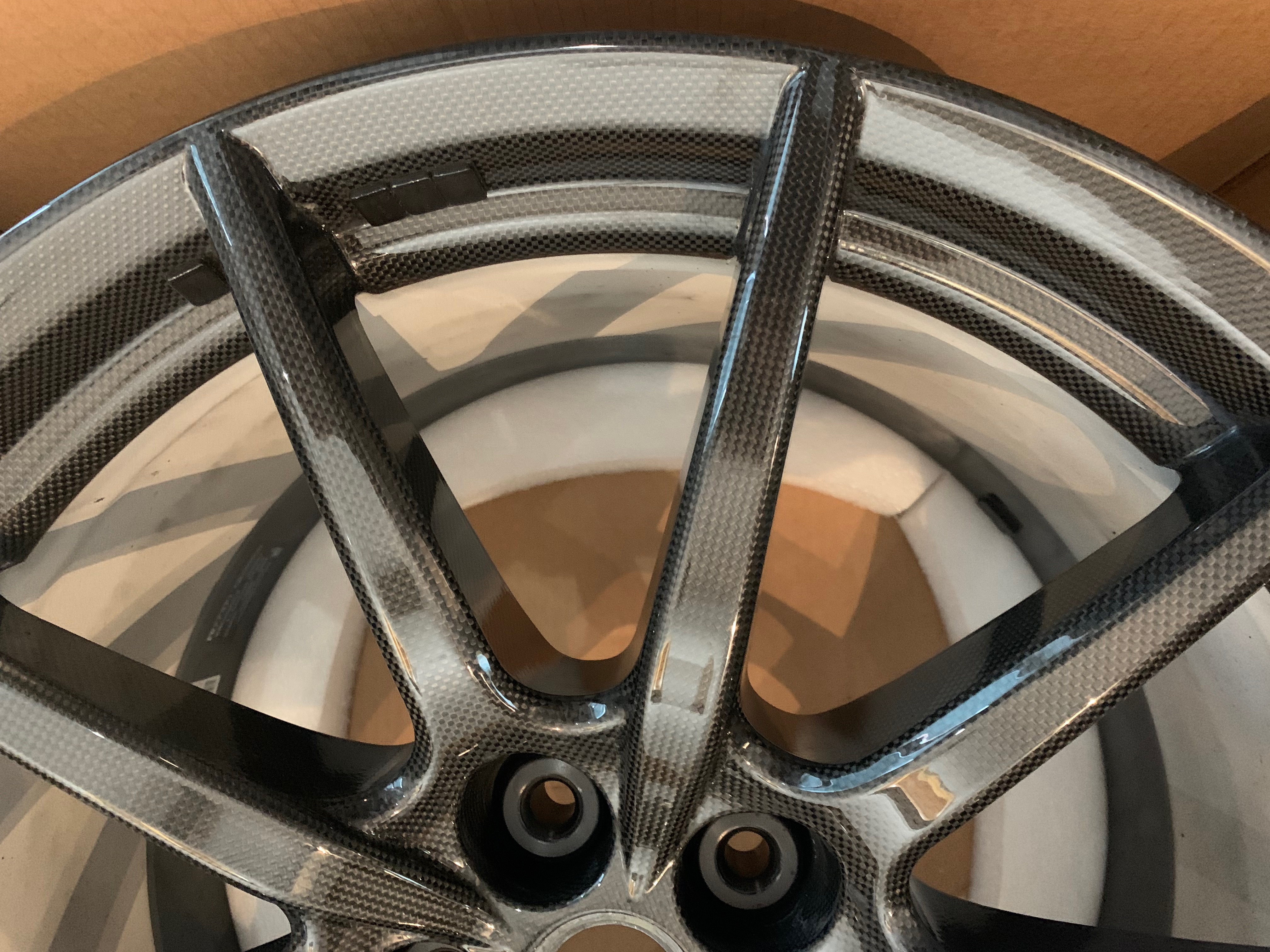 SET OF FERRARI SF90 CARBON FIBRE WHEELS for sale by auction in ...