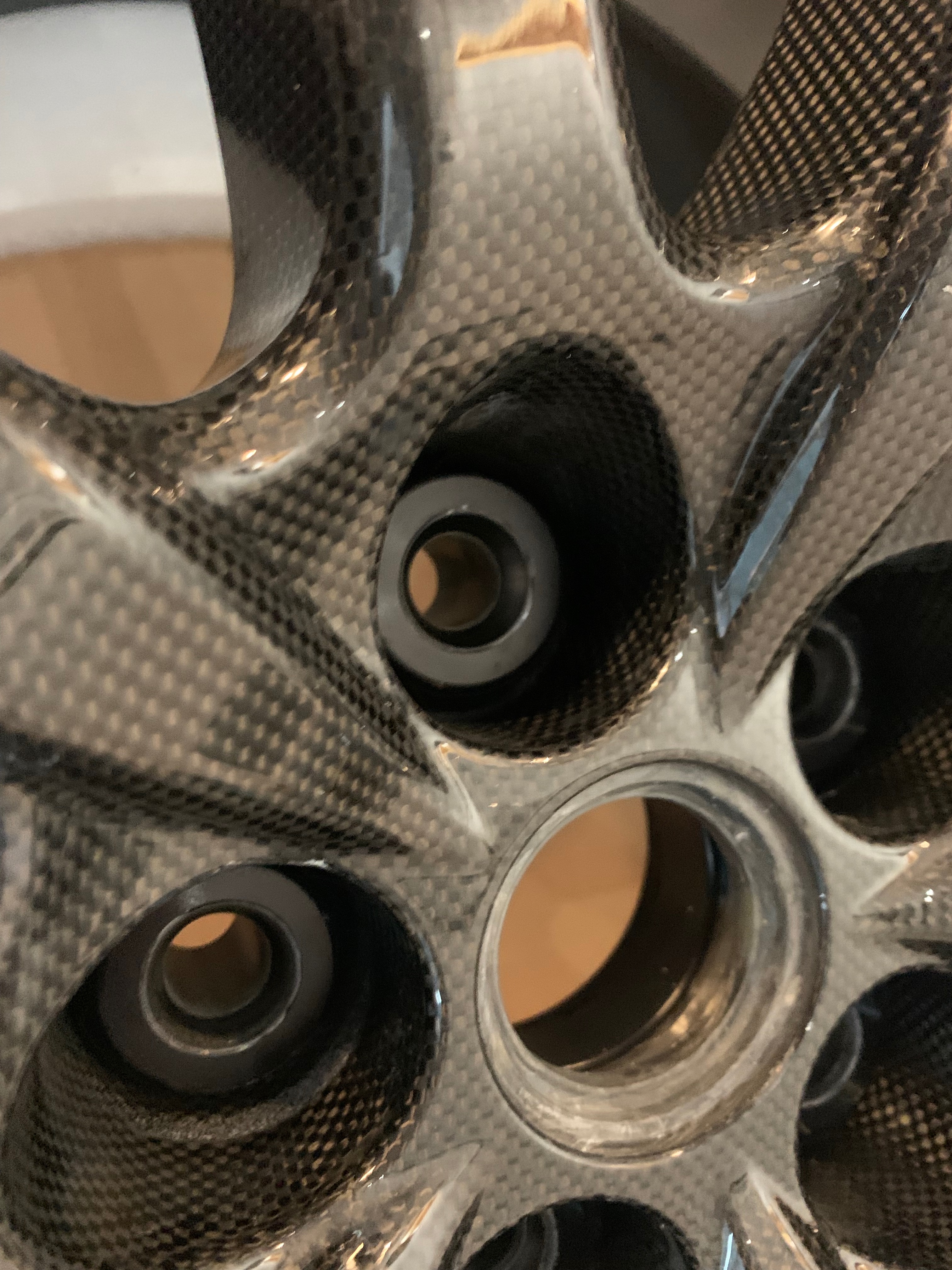 SET OF FERRARI SF90 CARBON FIBRE WHEELS for sale by auction in ...