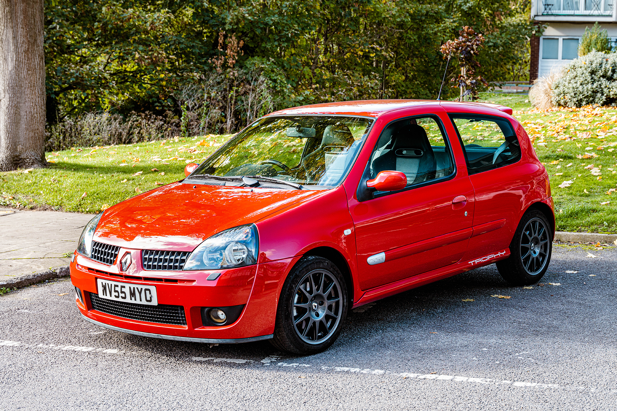 2005 RENAULTSPORT CLIO 182 TROPHY for sale by auction in London, United ...