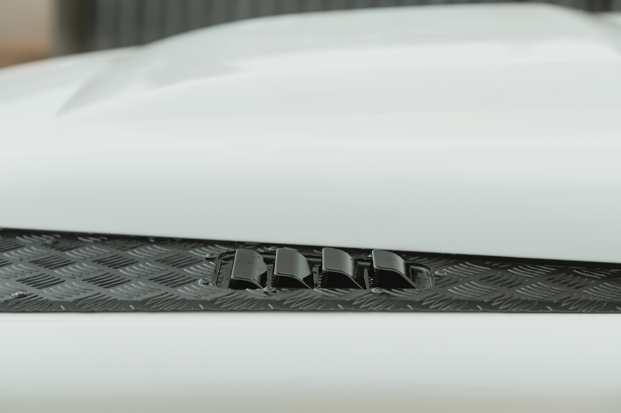 2012 LAND ROVER DEFENDER 110 STATION WAGON - 27,987 MILES