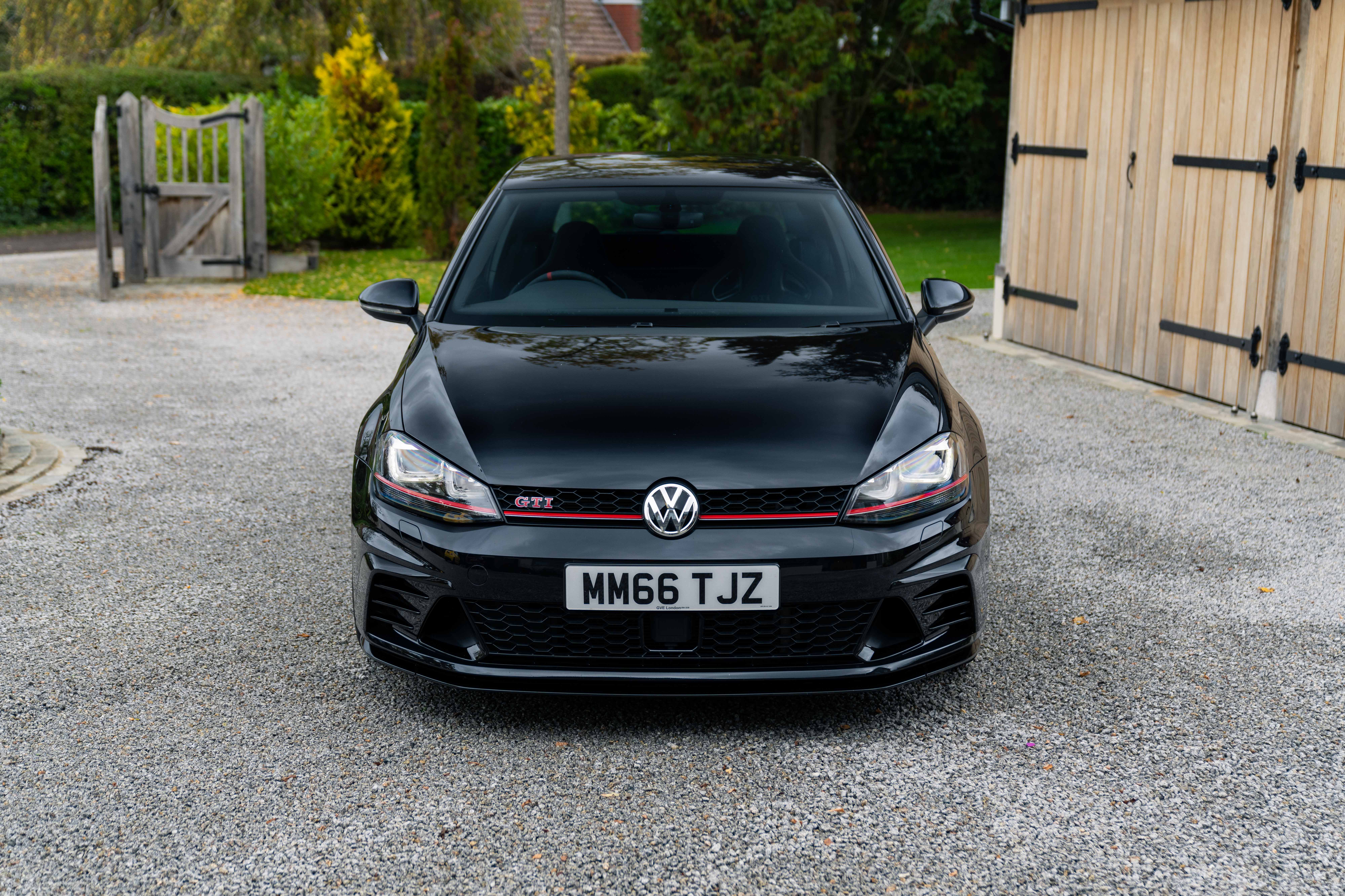2016 VOLKSWAGEN GOLF (MK7) GTI CLUBSPORT S - 13,285 MILES for sale by ...