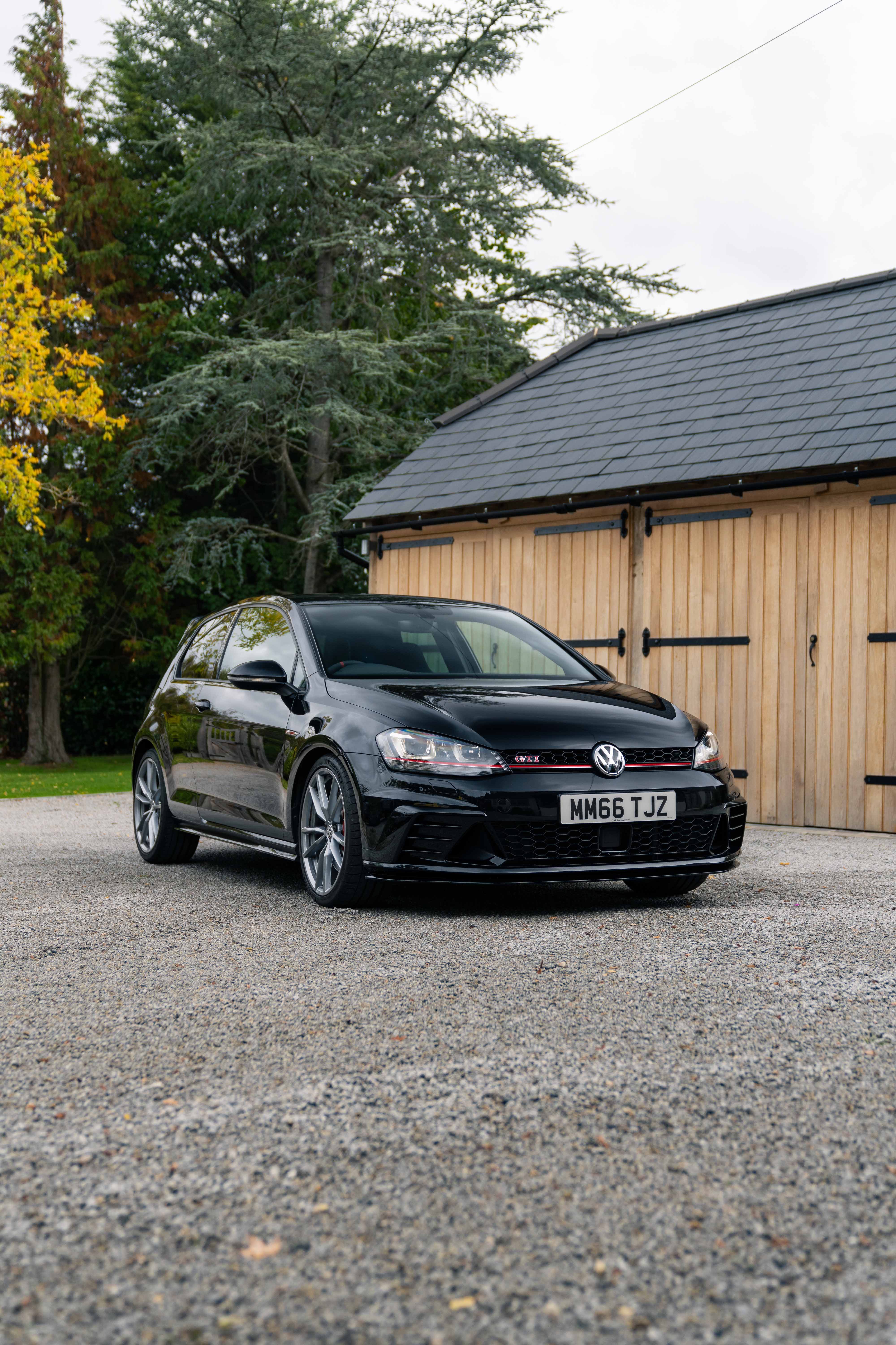 2016 VOLKSWAGEN GOLF (MK7) GTI CLUBSPORT S - 13,285 MILES for sale by ...