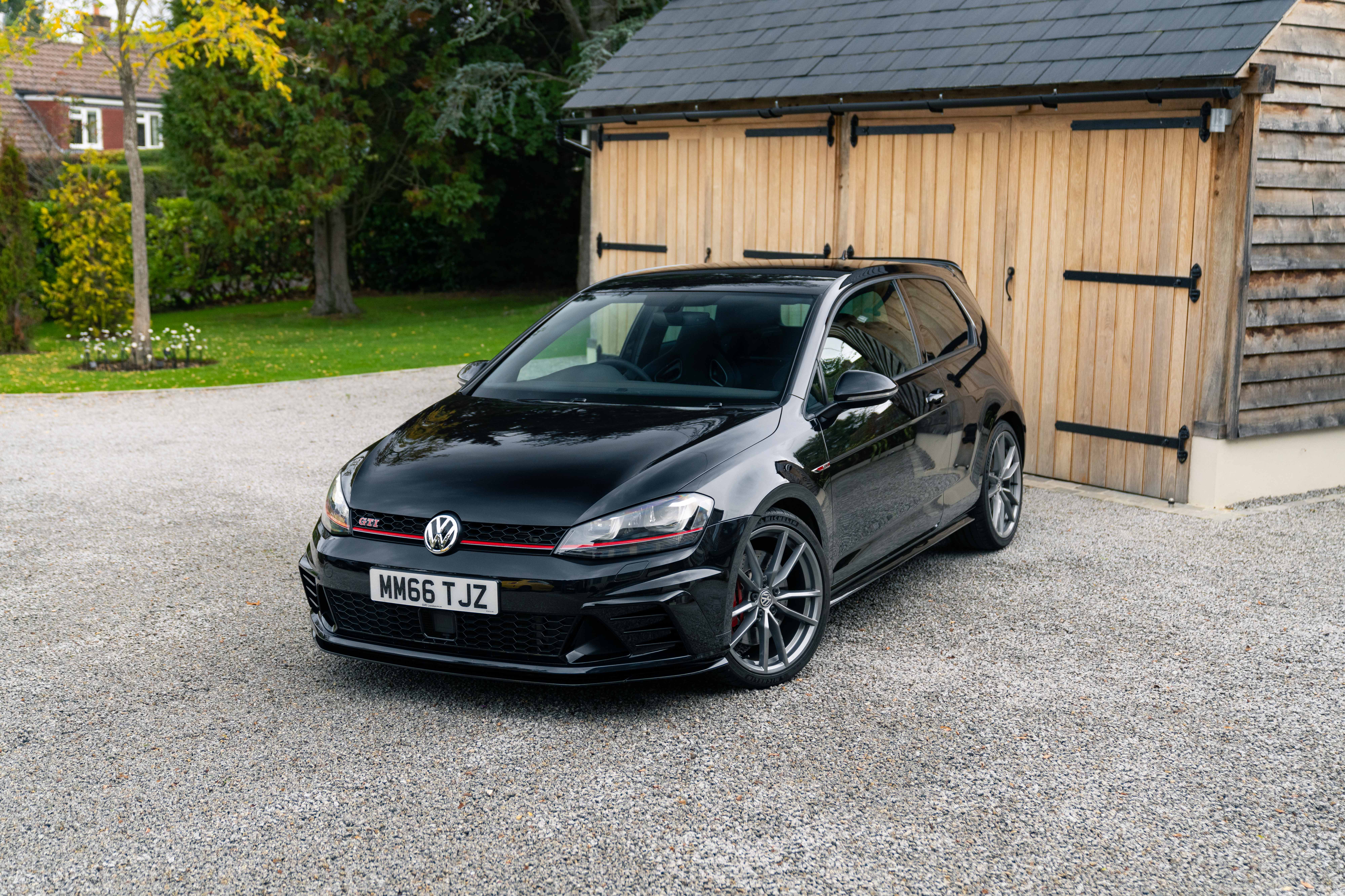 2016 VOLKSWAGEN GOLF (MK7) GTI CLUBSPORT S - 13,285 MILES for sale by ...