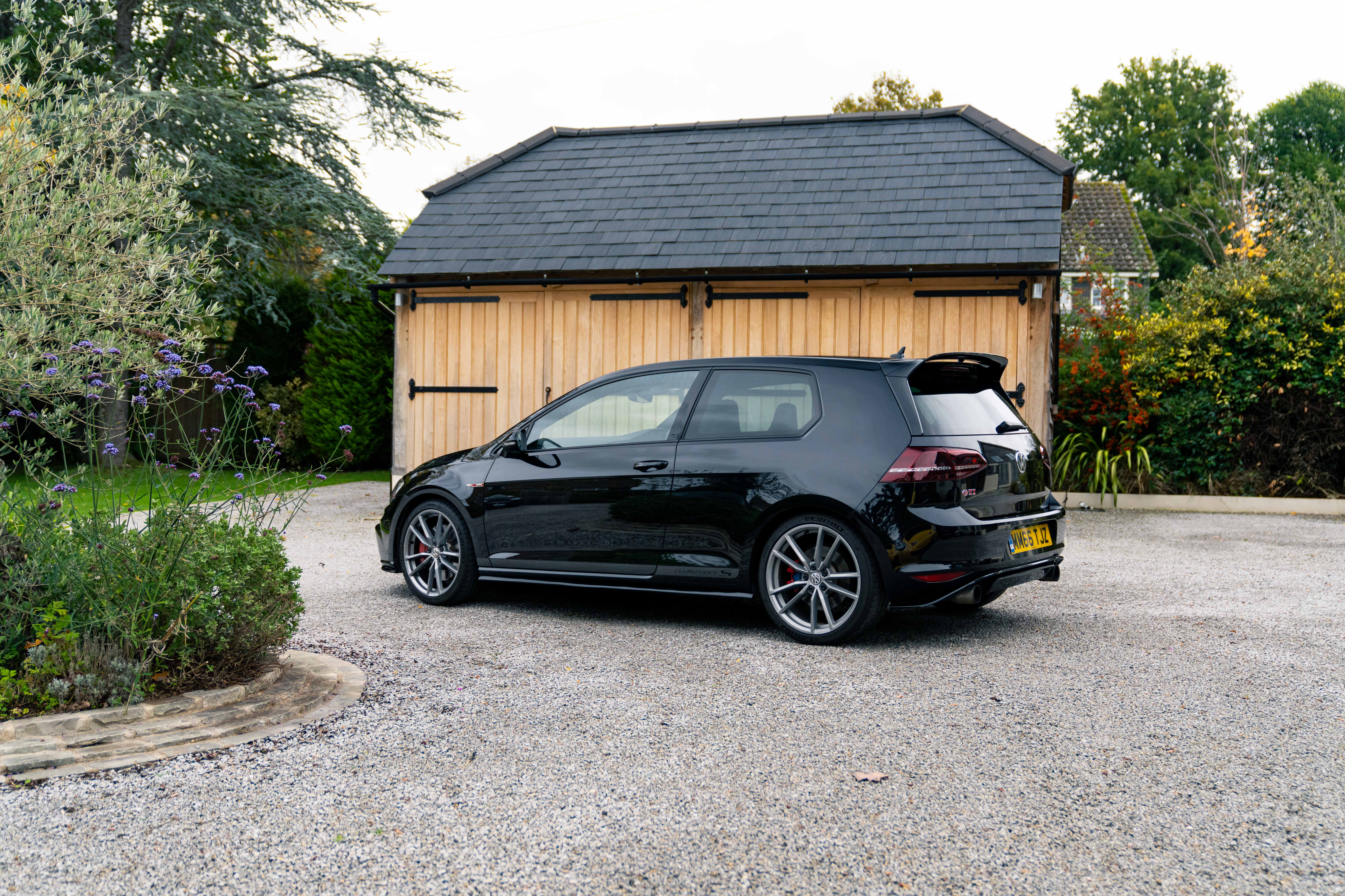 2016 VOLKSWAGEN GOLF (MK7) GTI CLUBSPORT S - 13,285 MILES for sale by ...