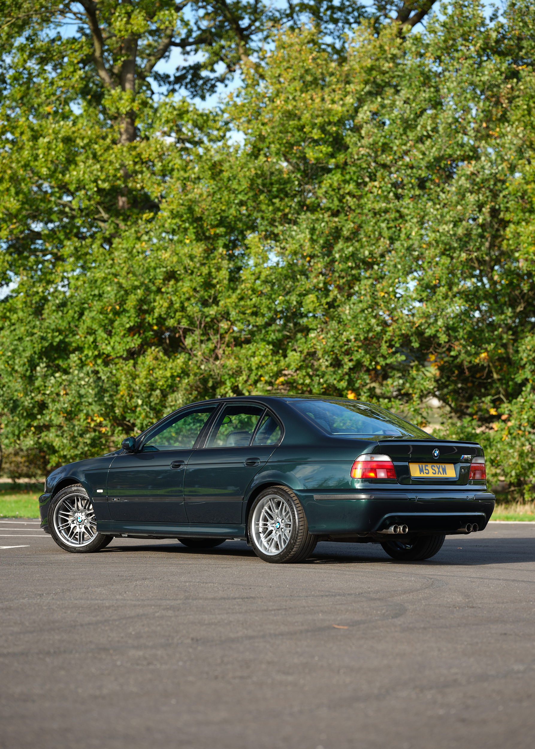 2000 BMW (E39) M5