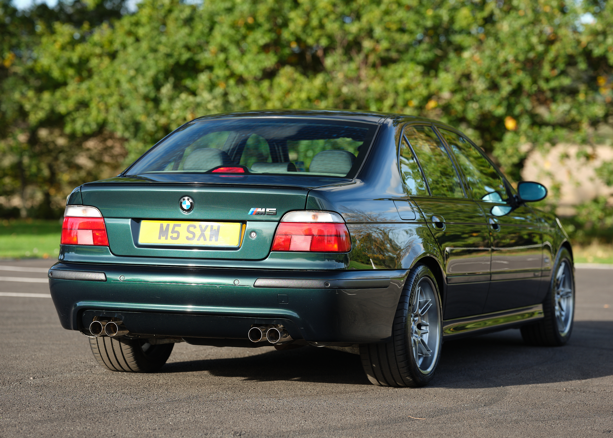 2000 BMW (E39) M5