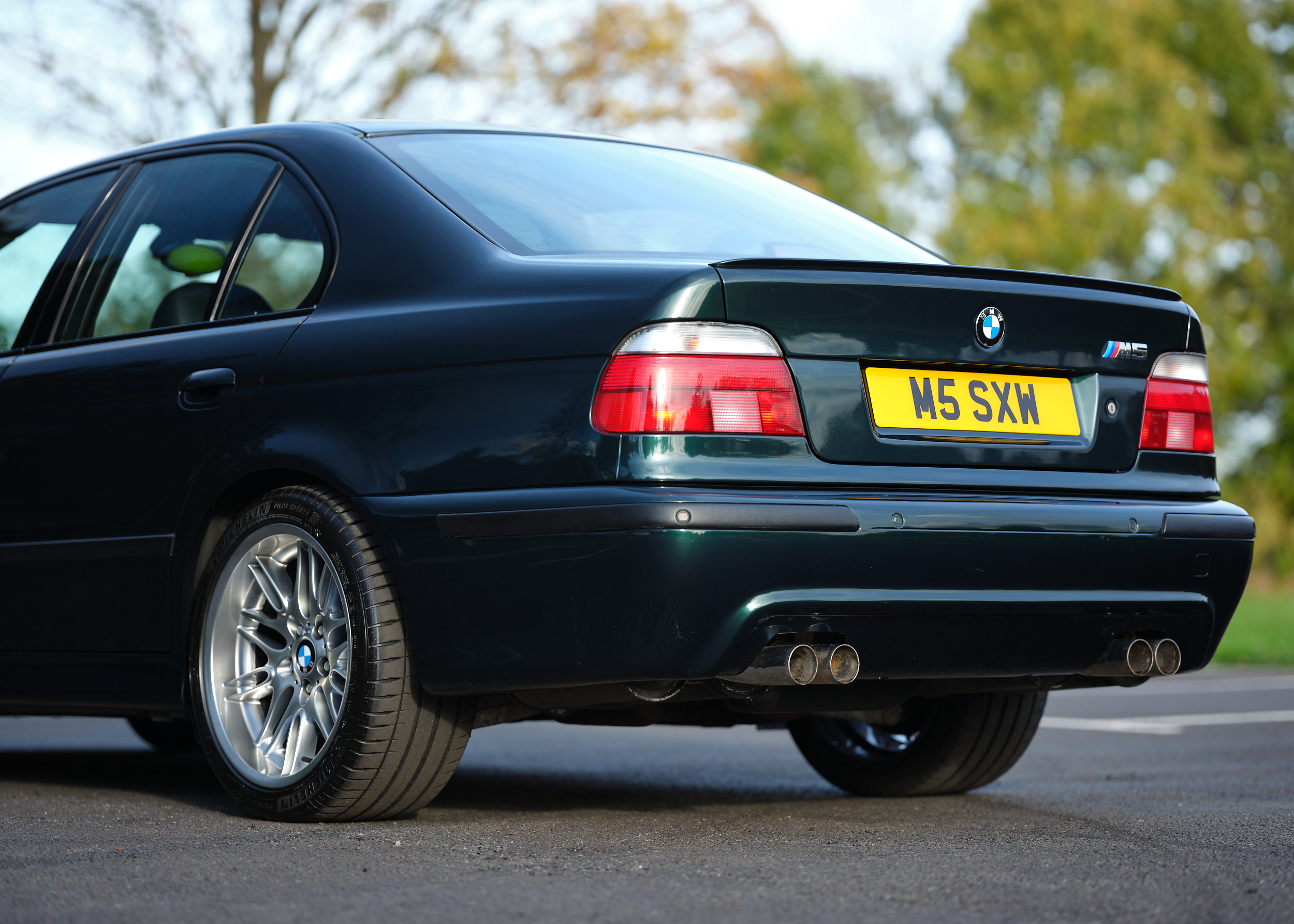 2000 BMW (E39) M5