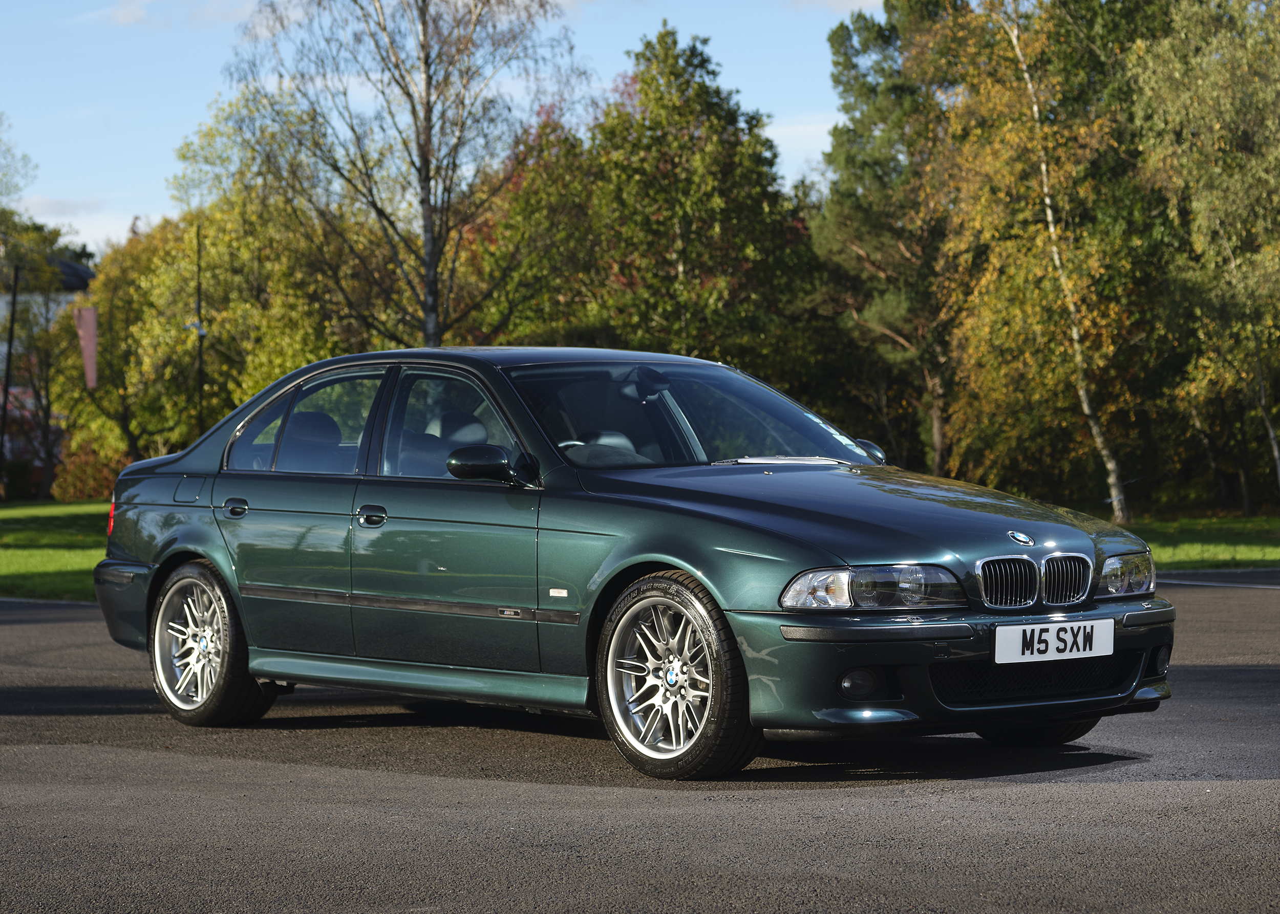 2000 BMW (E39) M5