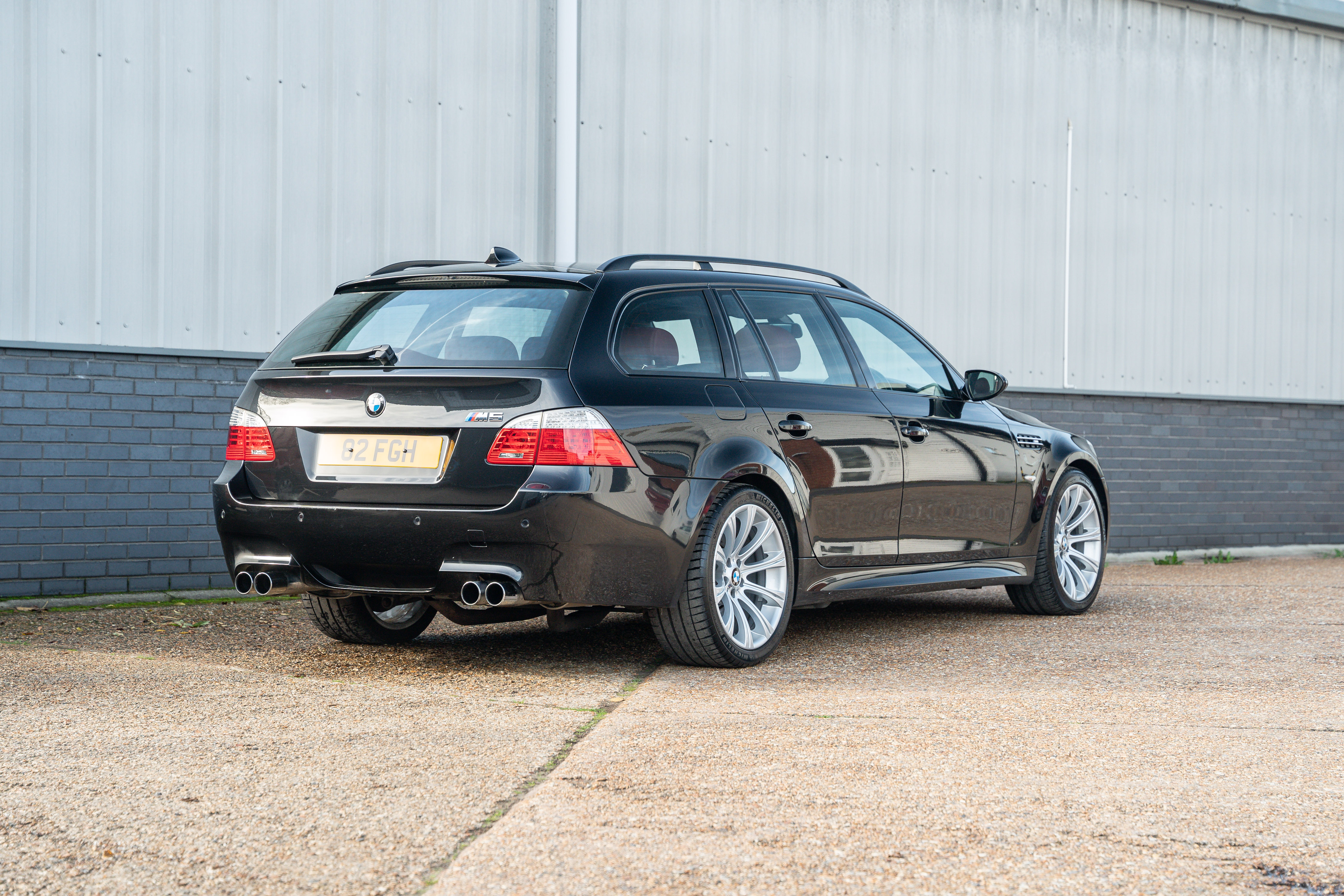 2007 BMW (E61) M5 TOURING