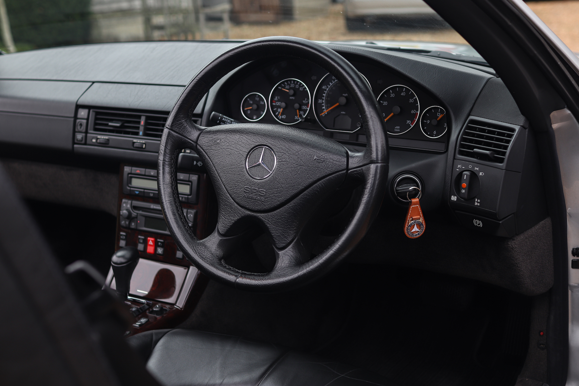 1999 MERCEDES-BENZ (R129) SL 500