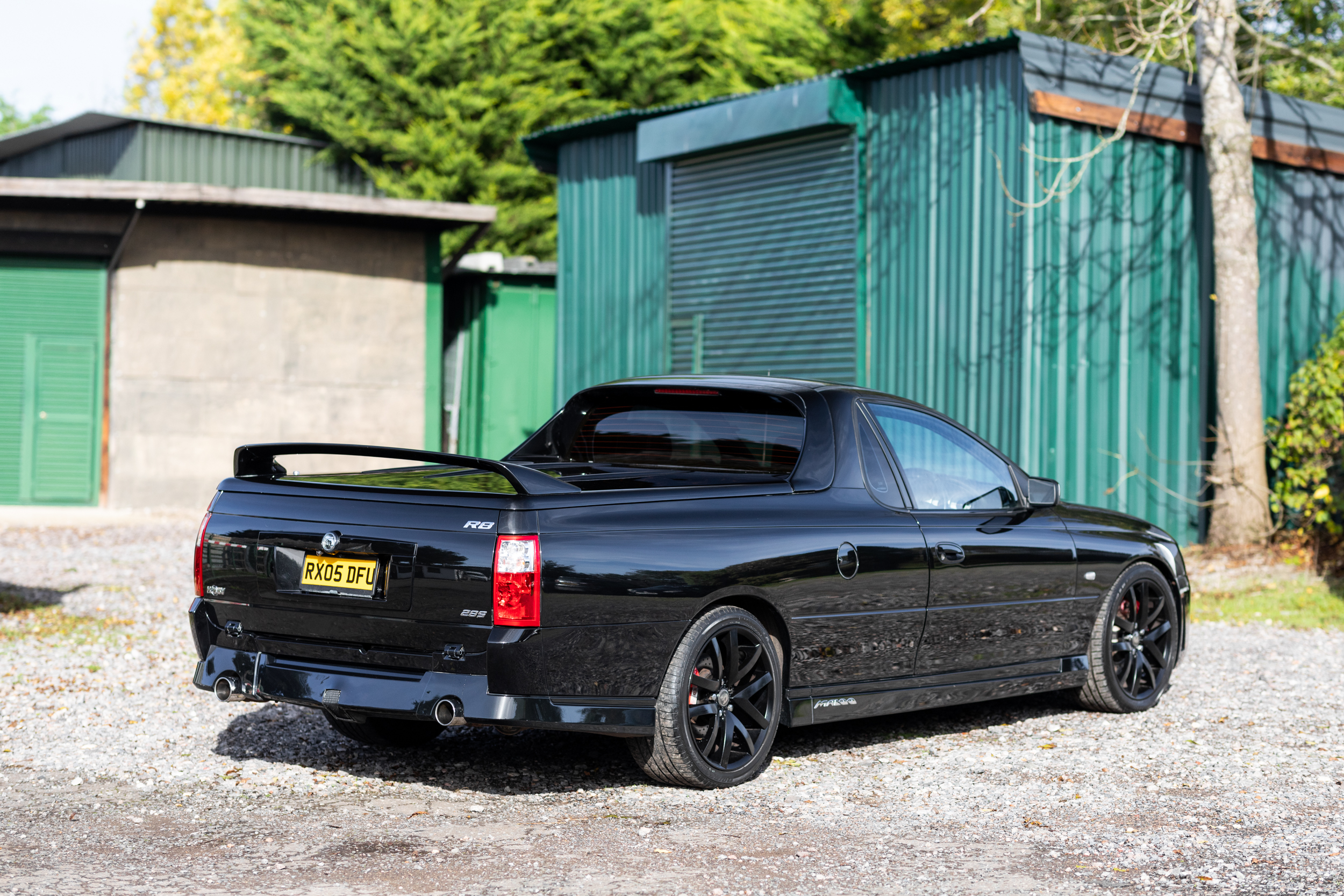 2005 HOLDEN HSV MALOO R8