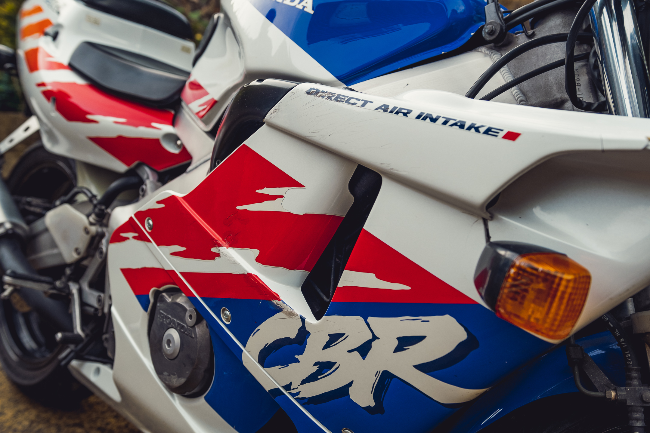 1992 HONDA CBR400RR (NC29)