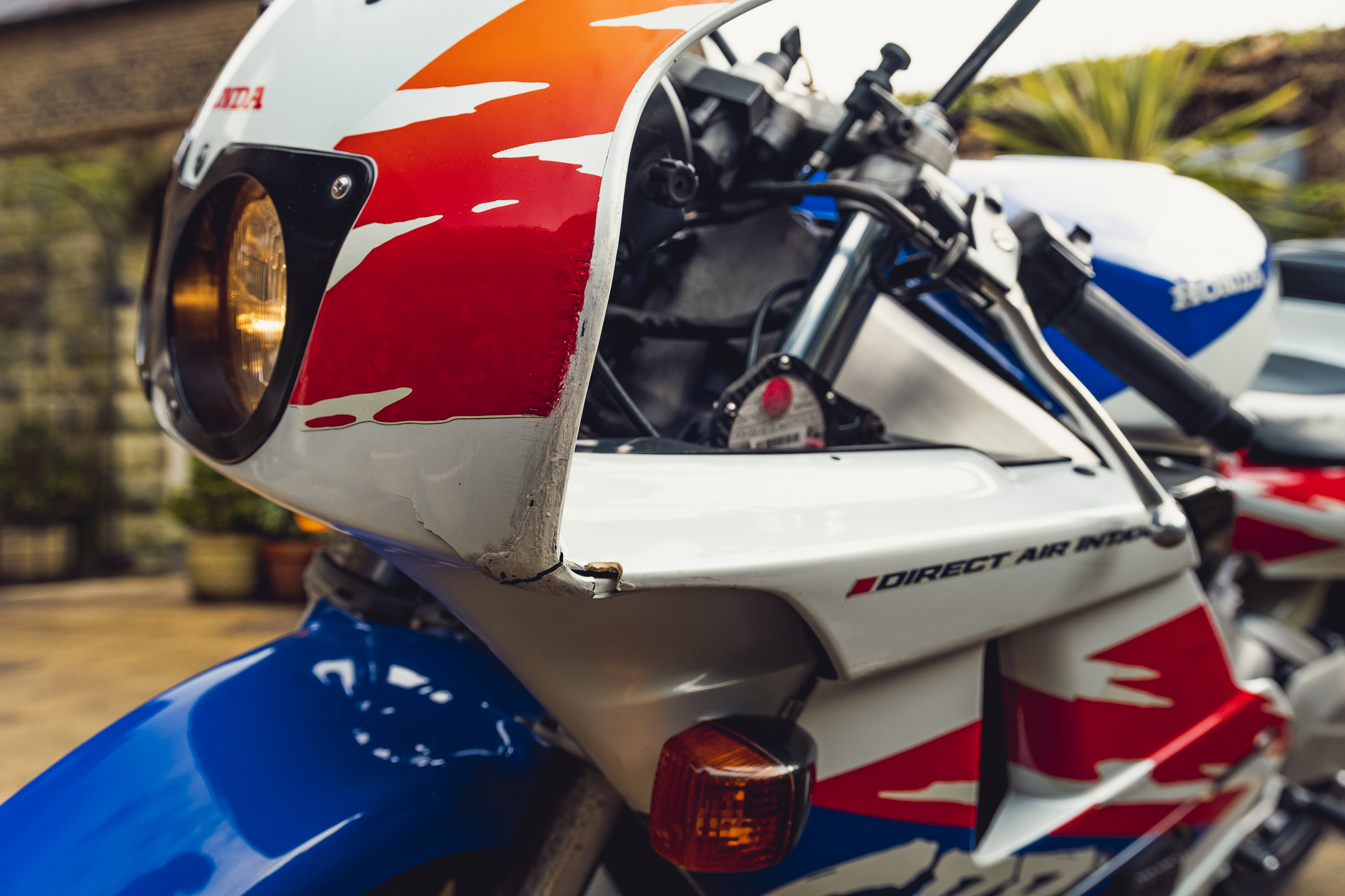 1992 HONDA CBR400RR (NC29)