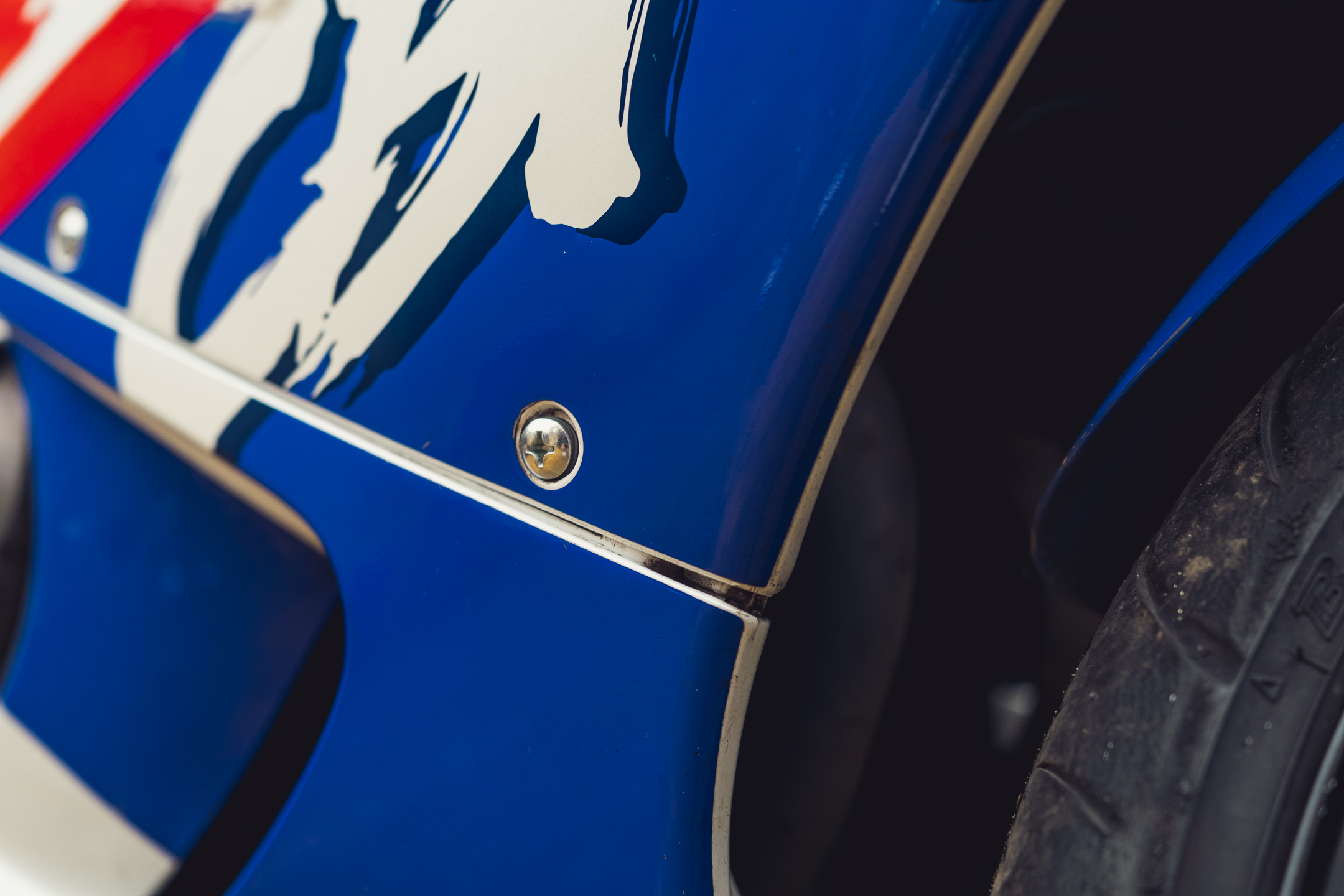 1992 HONDA CBR400RR (NC29)