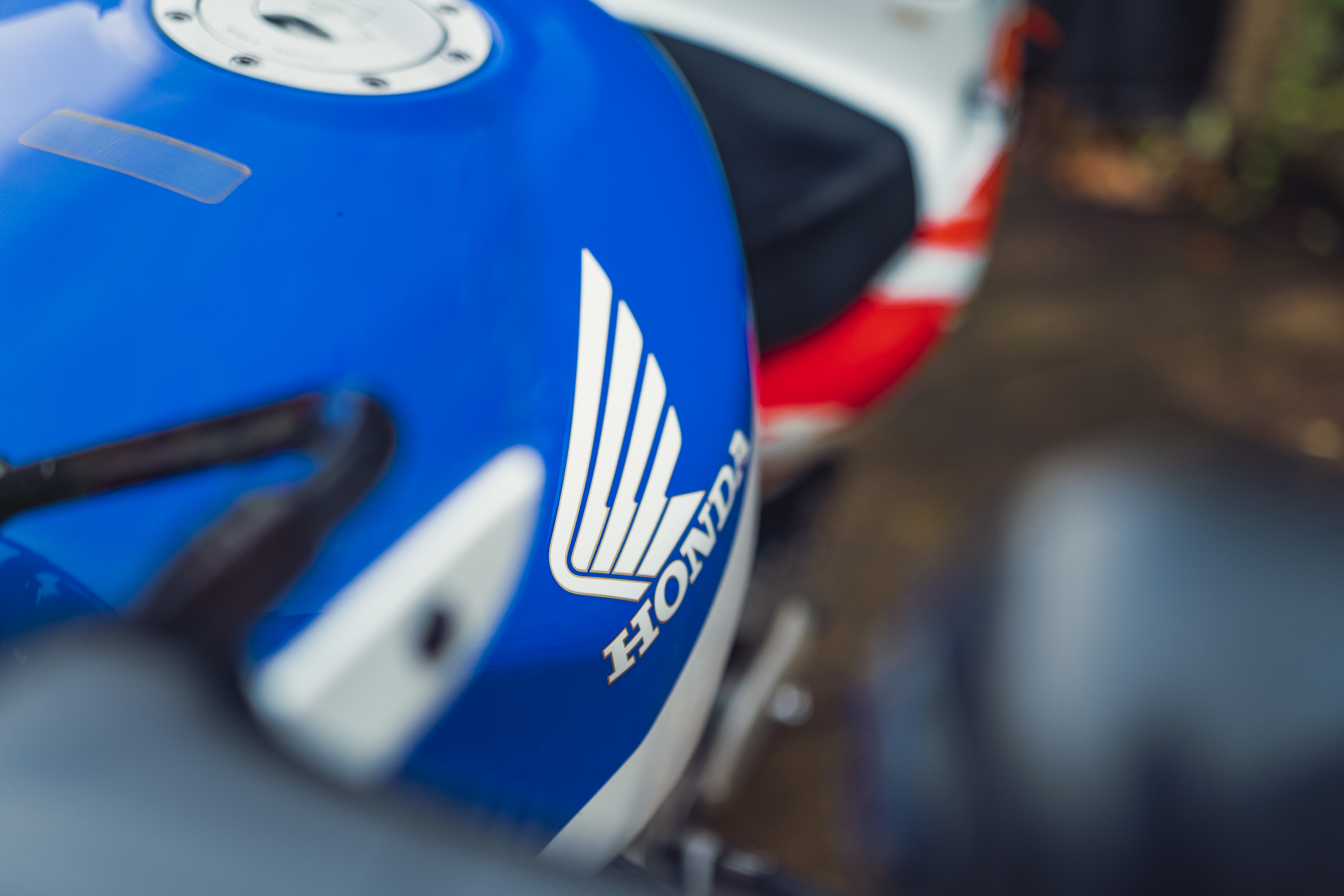 1992 HONDA CBR400RR (NC29)