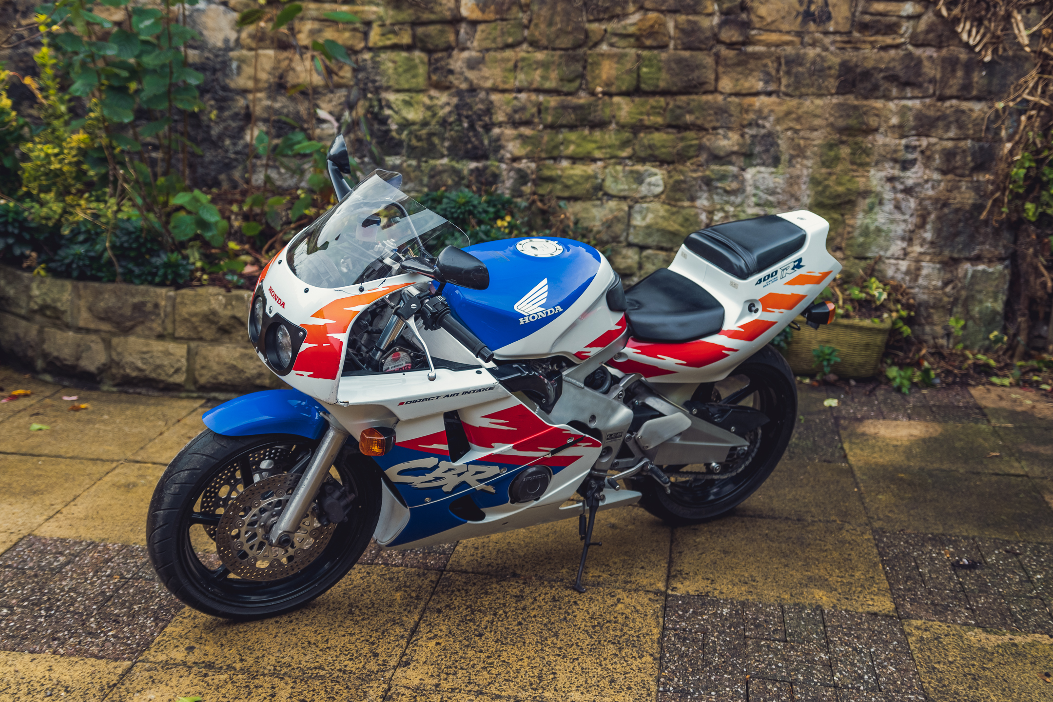 1992 HONDA CBR400RR (NC29)