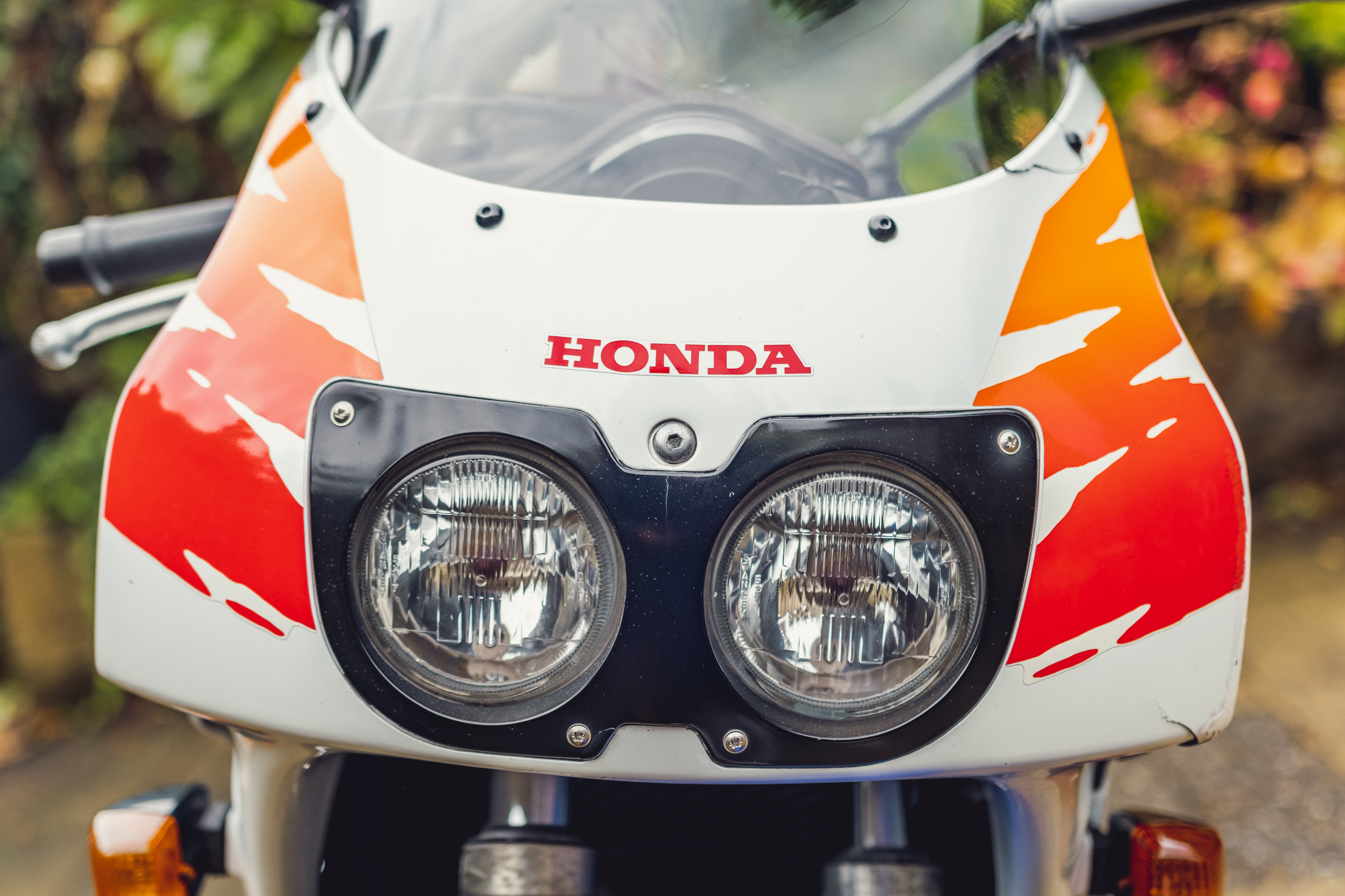1992 HONDA CBR400RR (NC29)